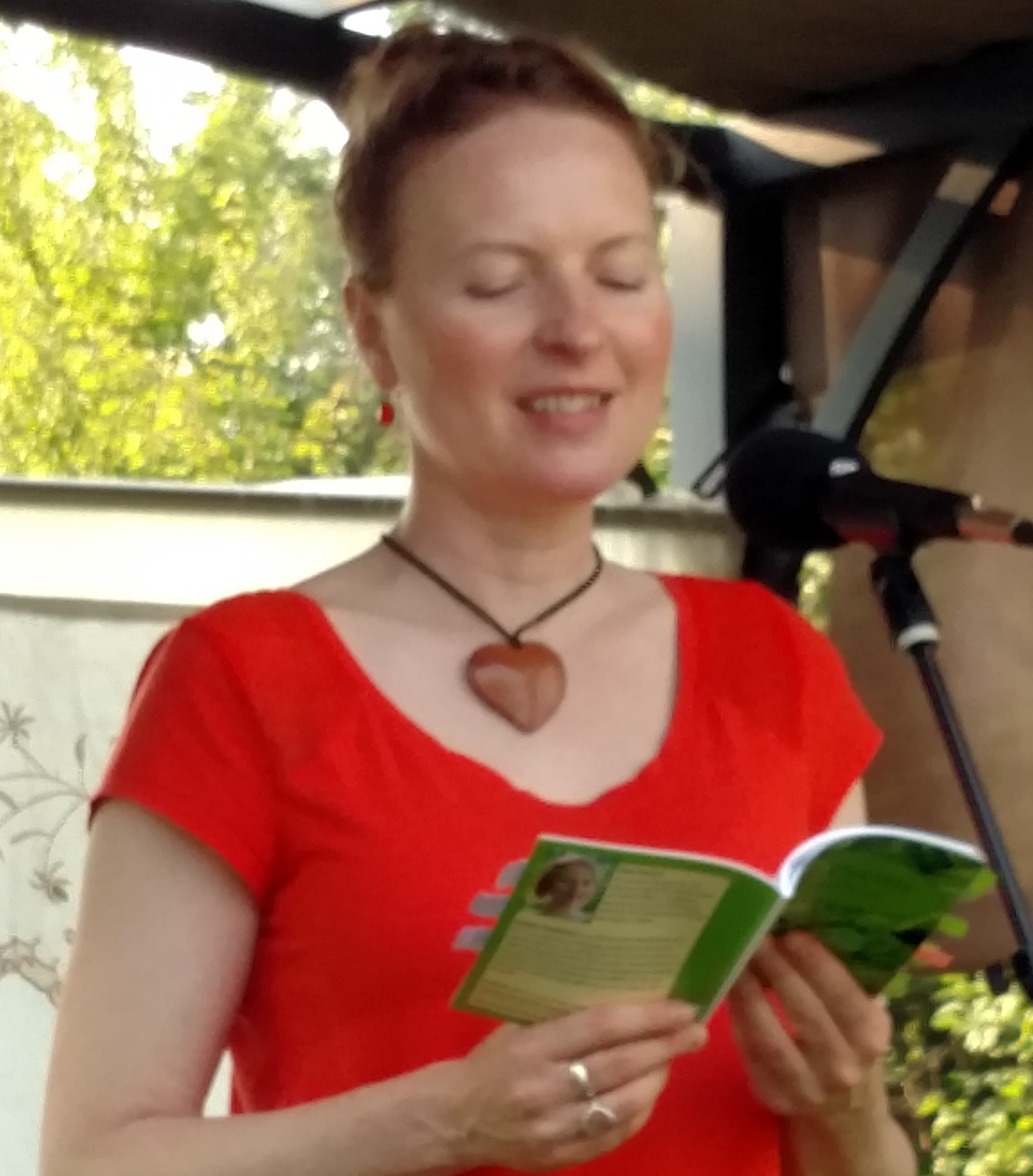 Amazon.com: Dawn Anderson: books, biography, latest update