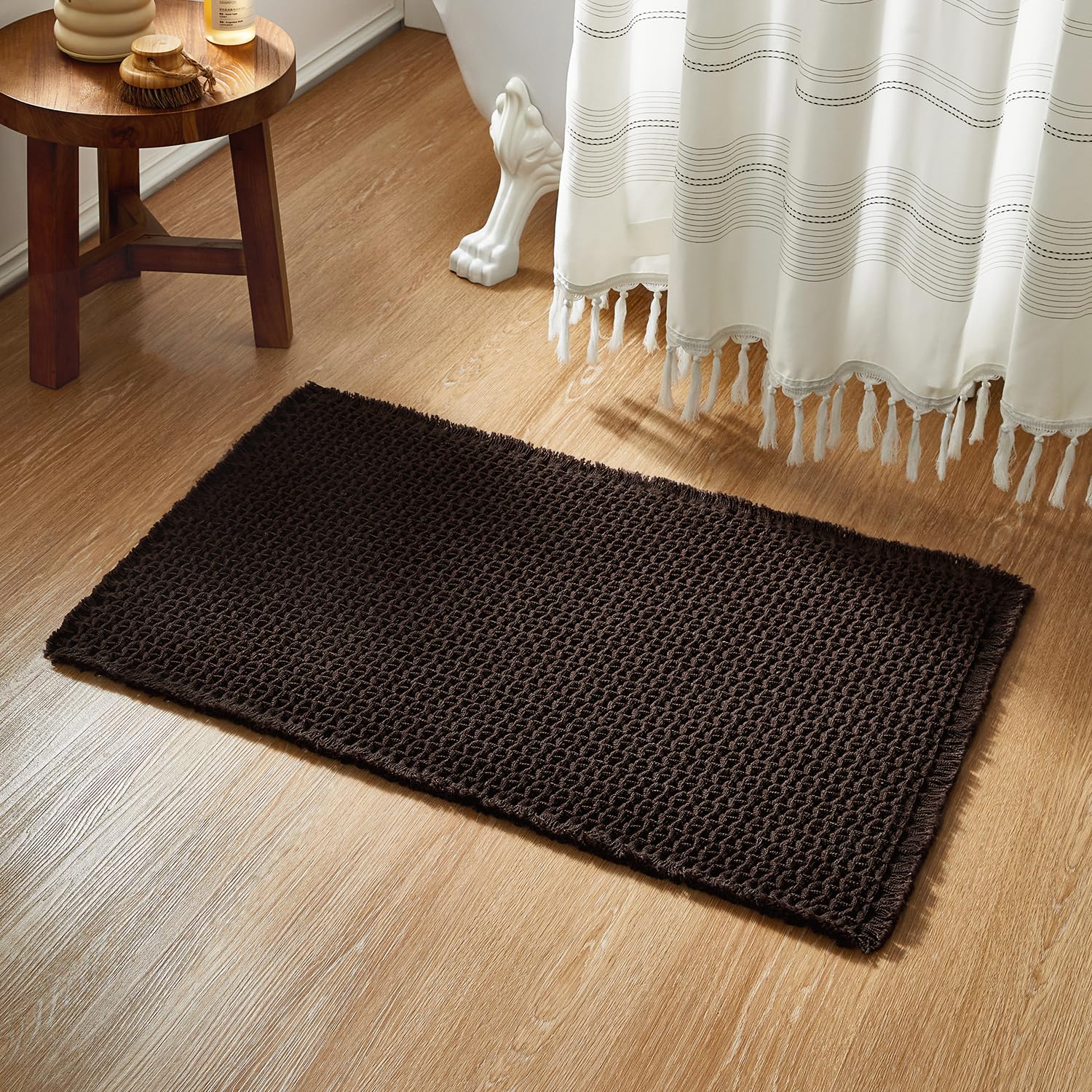 Amazon.com: TYUU Brown Bathroom Rugs, Super Absorbent Non Slip Bath Mat ...