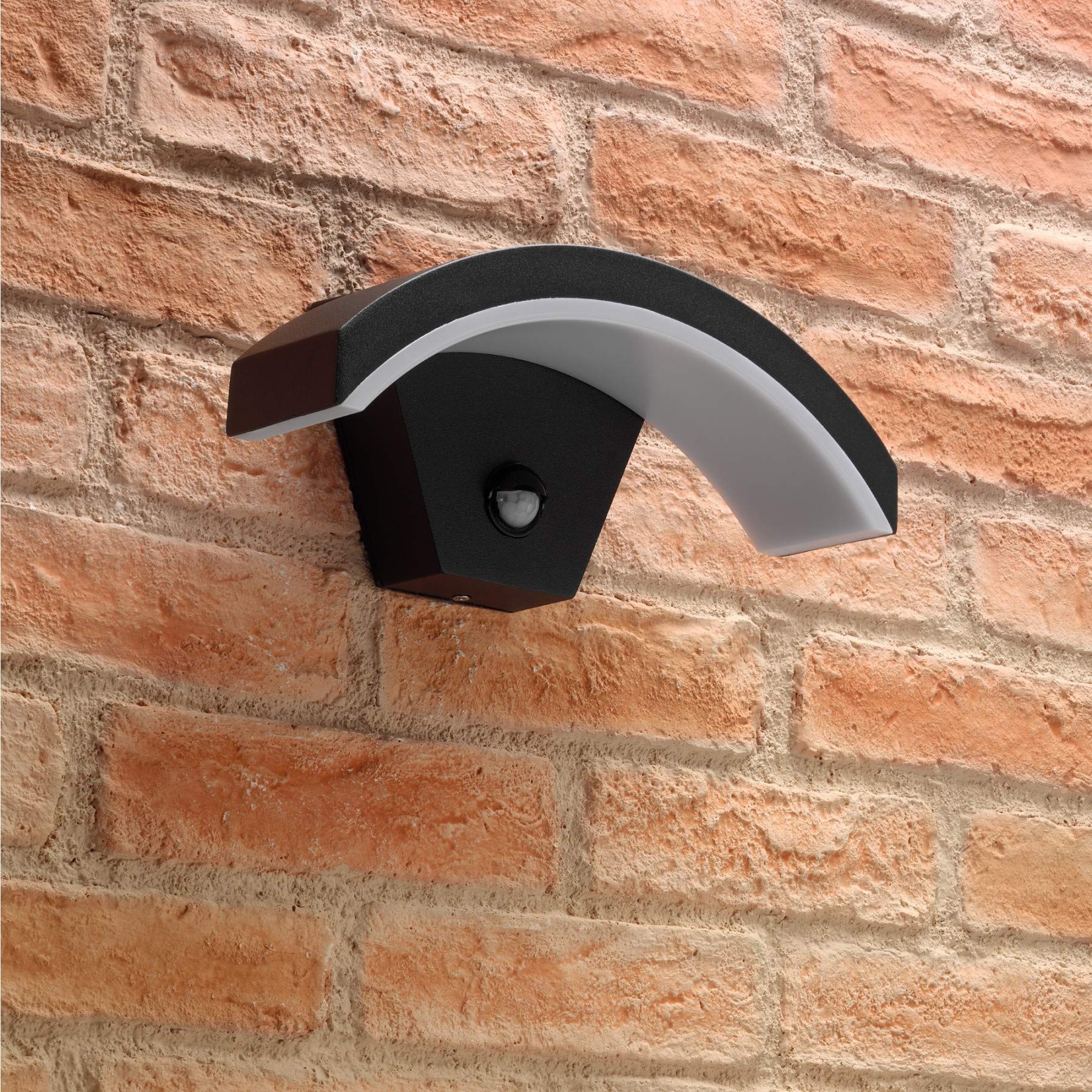 Auraglow Integrated LED Motion Sensor PIR Outdoor Wall Light Fixture ...