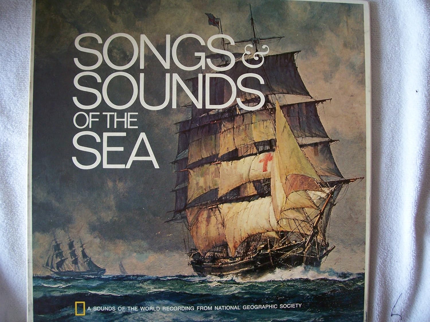 Amazon.com: Songs & Sounds of the Sea (National Geographic): CDs & Vinyl