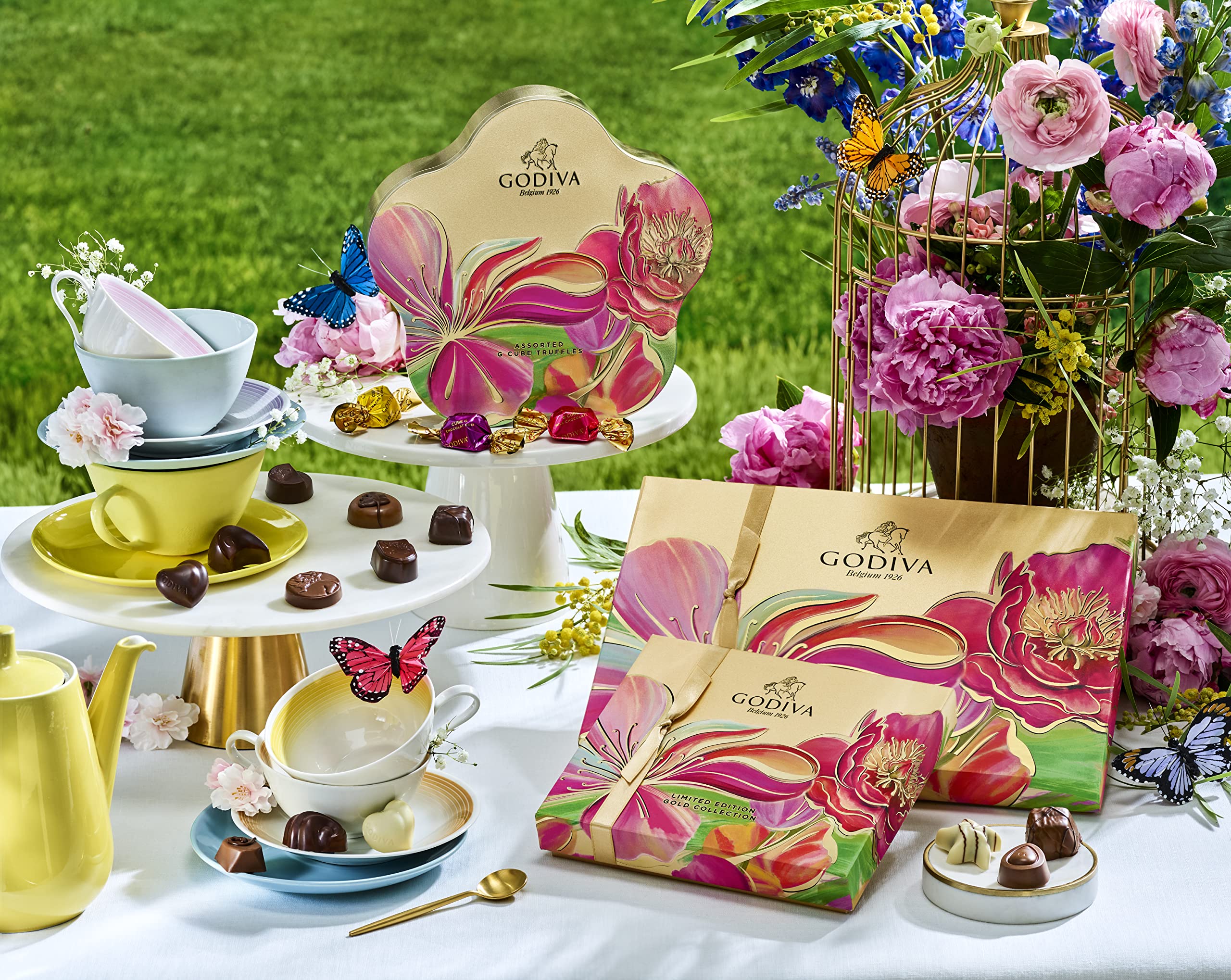 Godiva Chocolatier Assorted G Cube Gourmet Chocolate Truffles in Flower ...