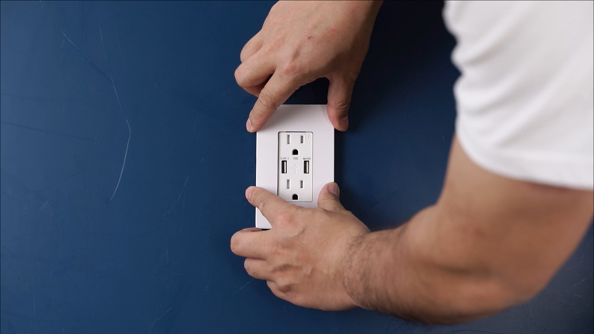 Watch MLLIZH | How to install screwless wall plate on Amazon Live