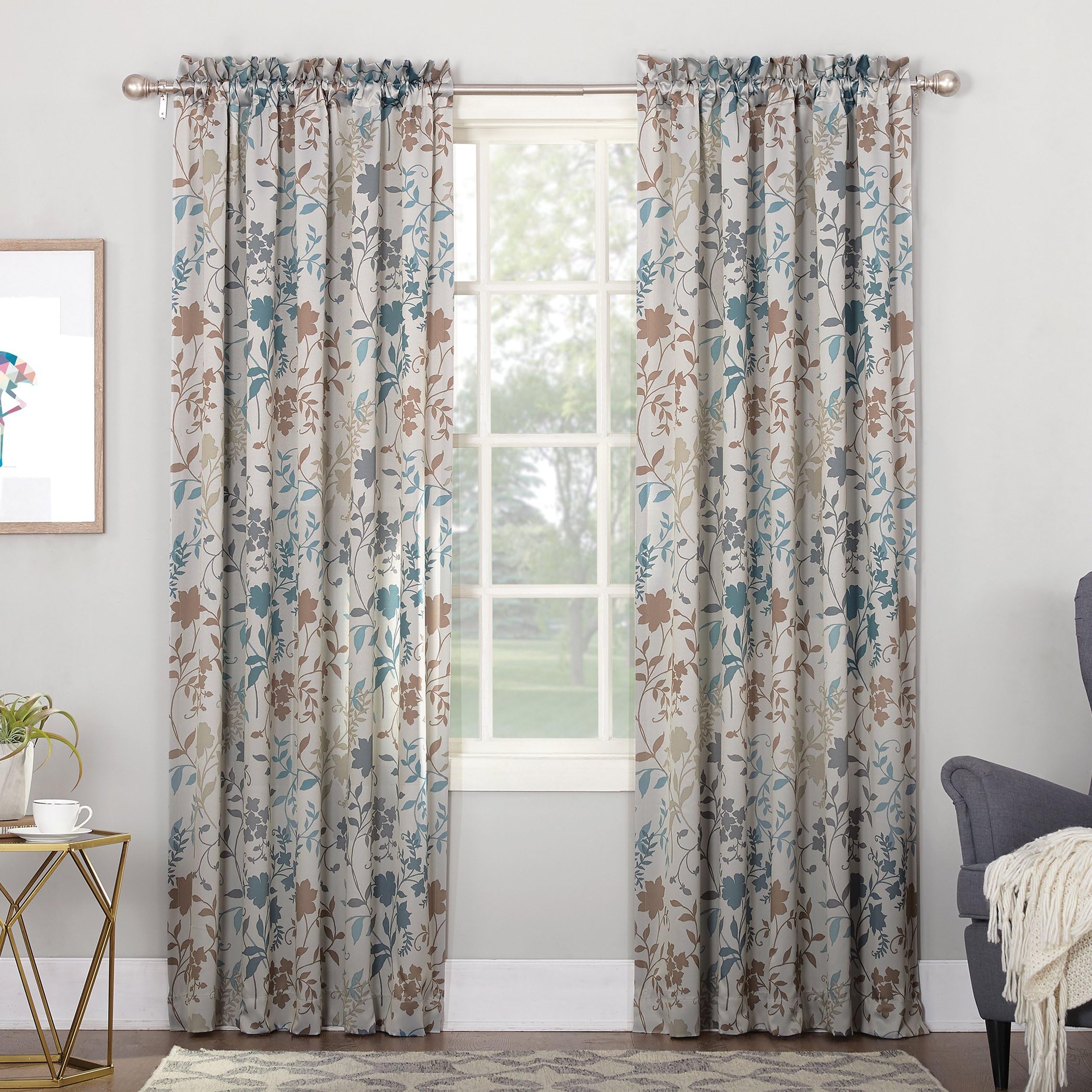 Sun Zero Kara Floral Print Energy Efficient Rod Pocket Curtain Panel ...