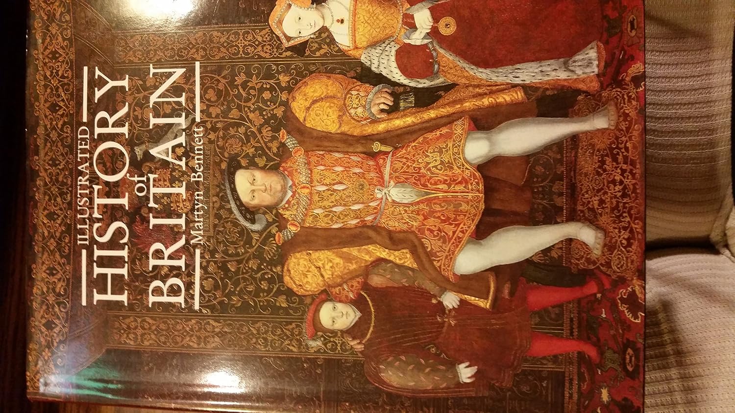 Amazon.com: Illustrated History of Britain: 9780943955452: Bennett ...