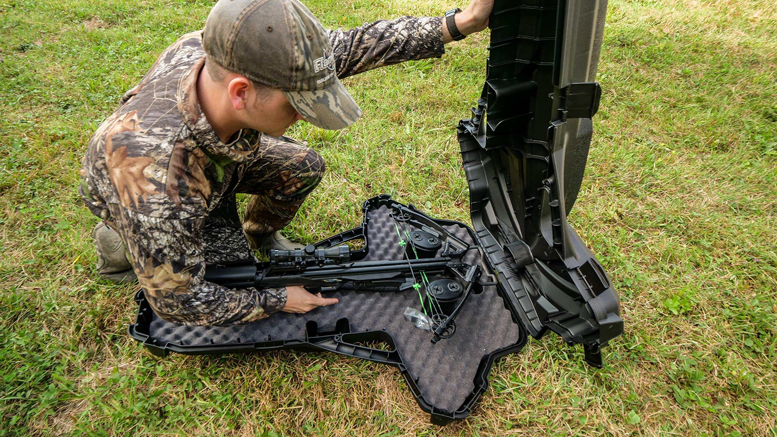 Snapklik.com : Flambeau Outdoors 6467SC Stingray Crossbow Case