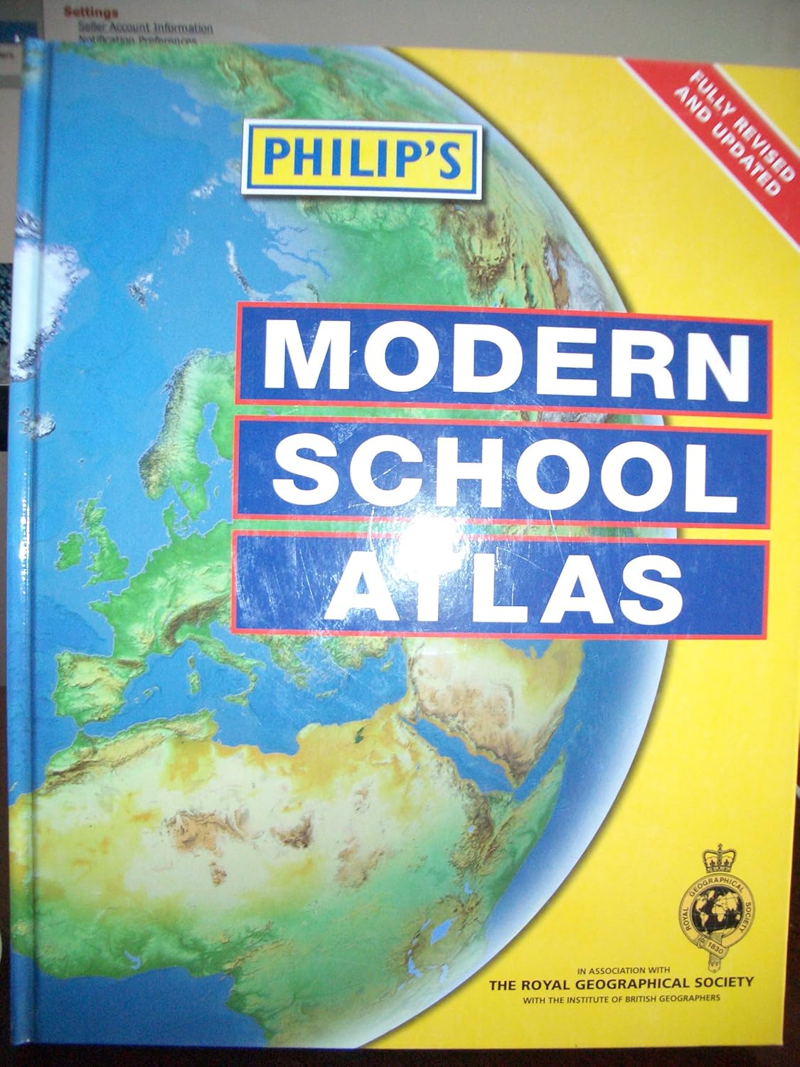 MODERN SCHOOL ATLAS : Amazon.in: Books