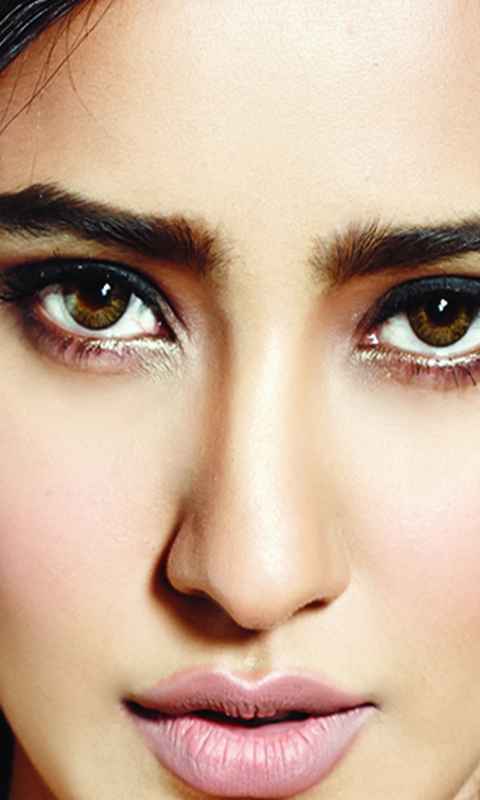 Beautiful Neha Sharma Wallpapers Stunning Pictures Of Neha Sharma