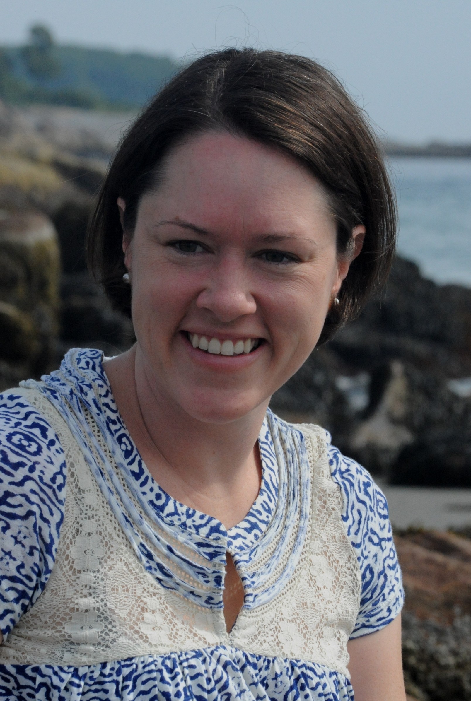 Amazon.com: Annie Riechmann: books, biography, latest update