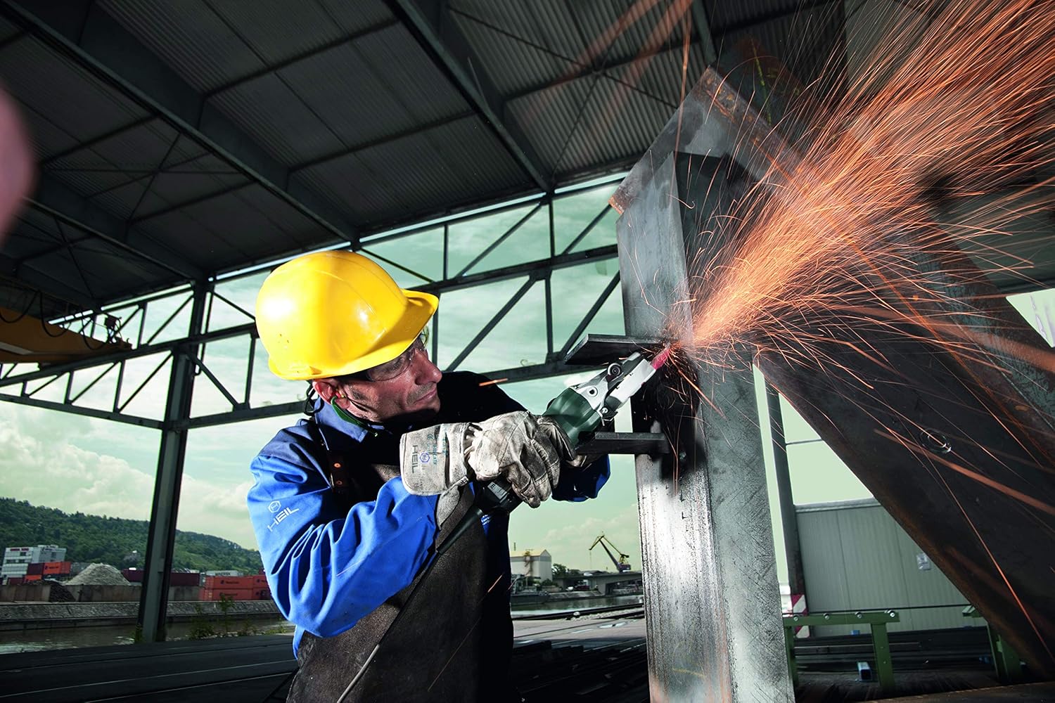 Metabo - WEPBF 15-150 Quick - 6" Flat Head Grinder - 13.5 Amp w/Brake ...