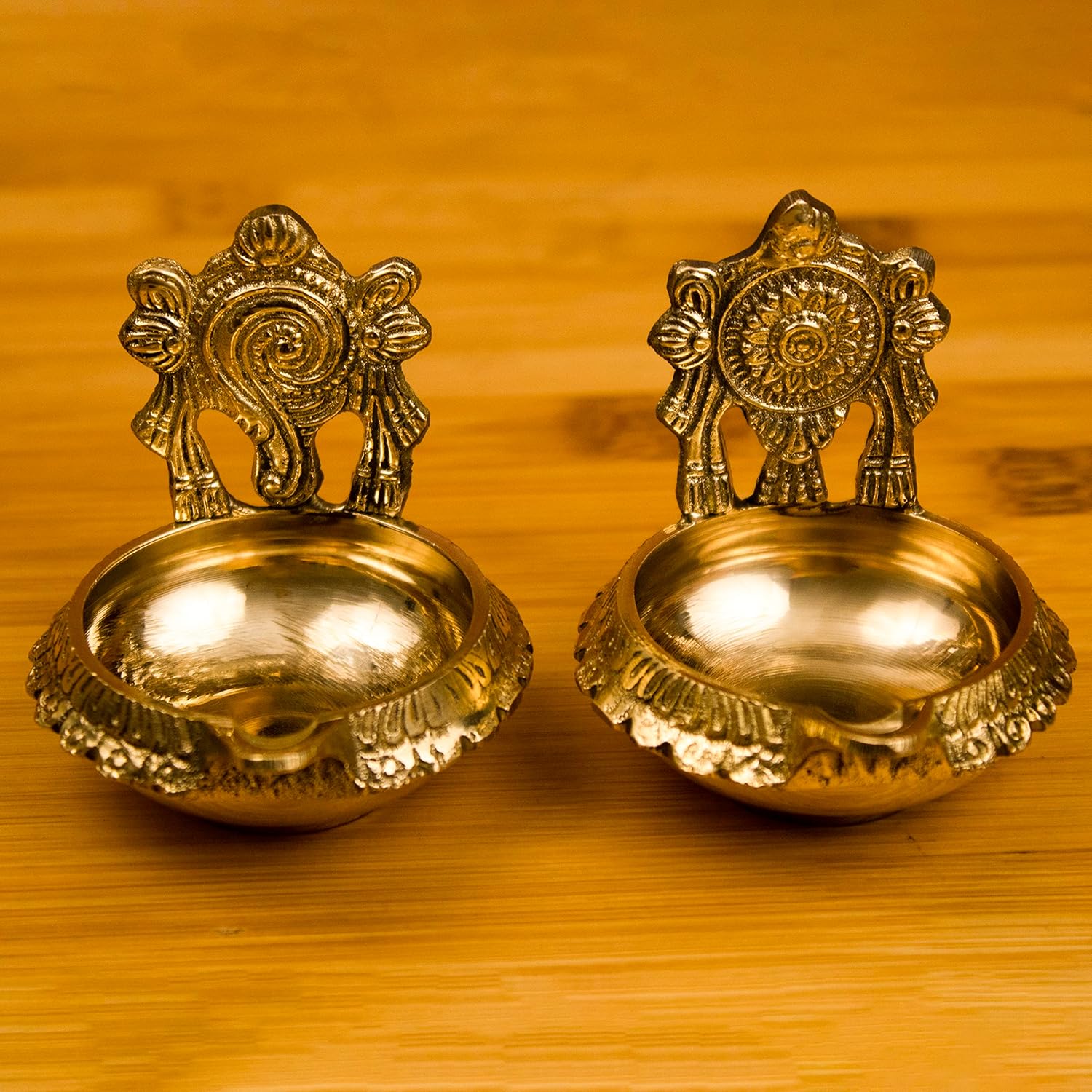Amazon.com: Spillbox Brass Diya for Puja | Pooja Aarti | Arti Deepak ...