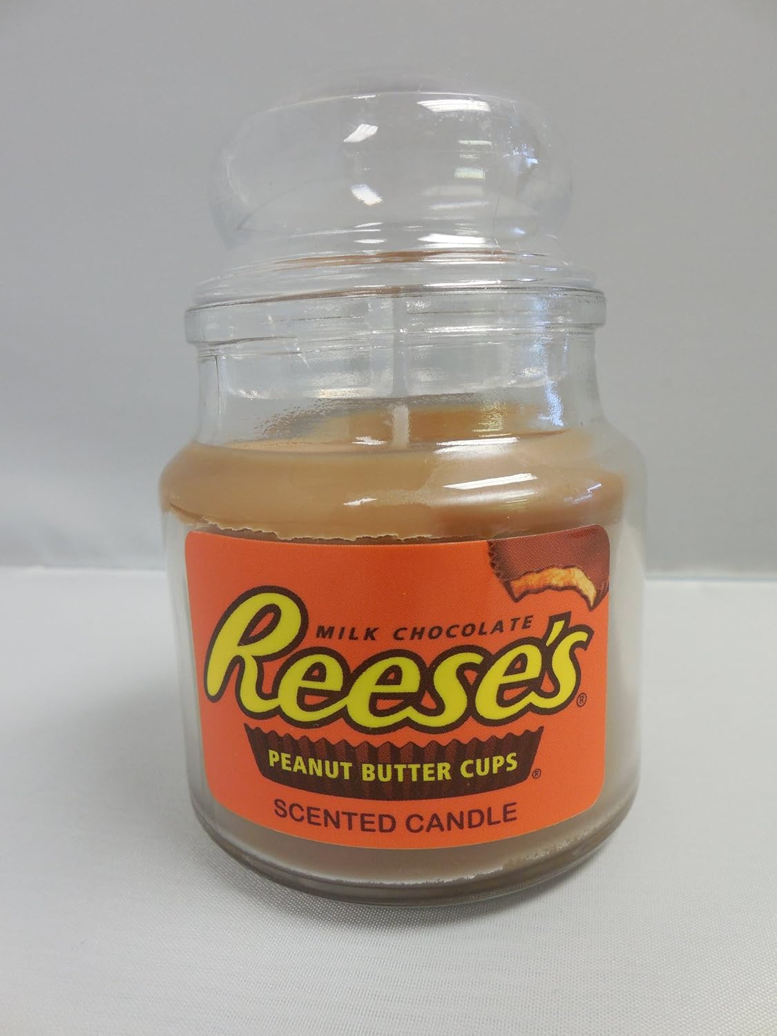 Amazon.com: Mostly Memories Reese's 3-Ounce Candle : Home & Kitchen