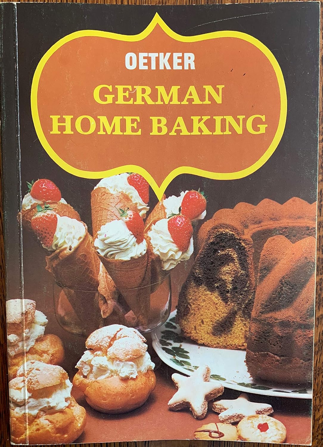 Oetker German Home Baking: Original German Cookies and Pastries: August ...