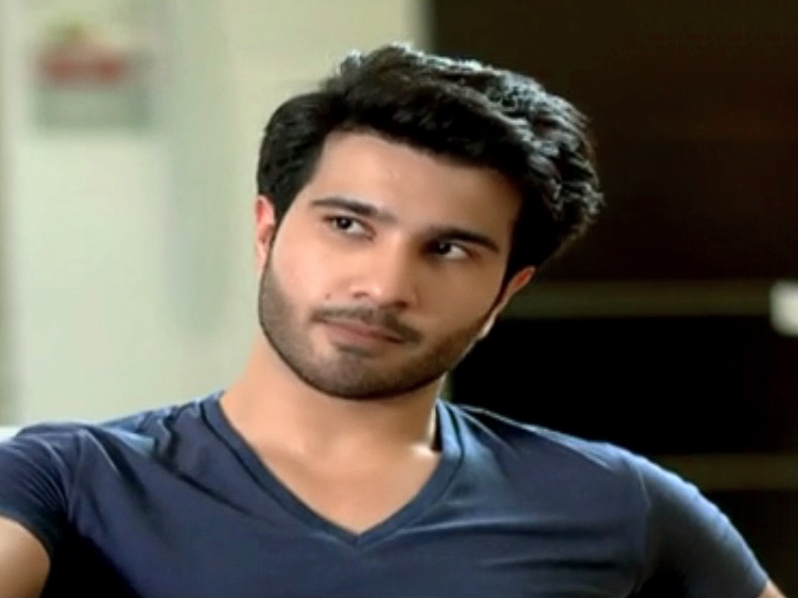 Watch Kitni Girhain Baqi Hain - 2016 | Prime Video