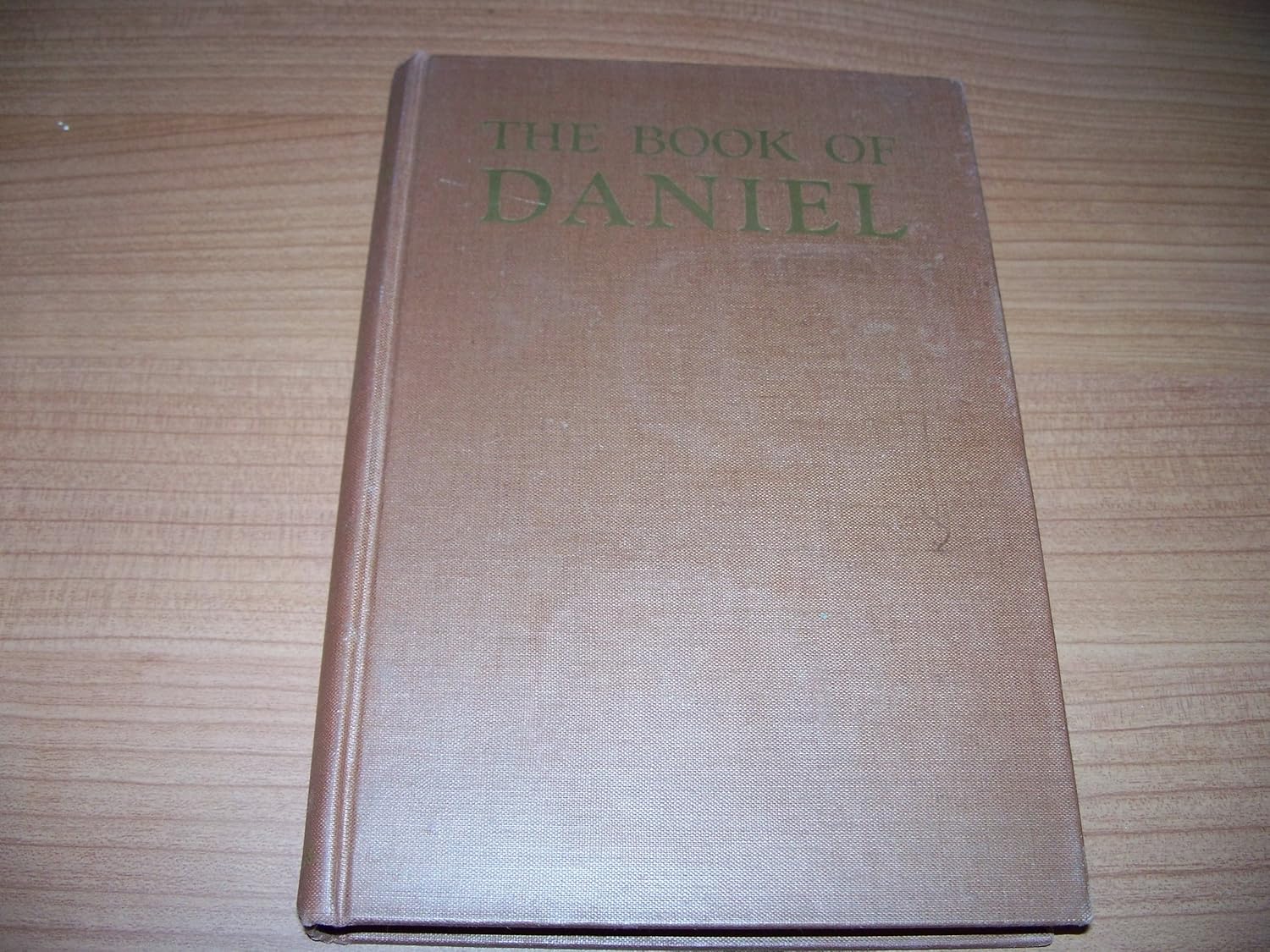 The Book of Daniel - Illustrated: Clarence Larkin: Amazon.com: Books