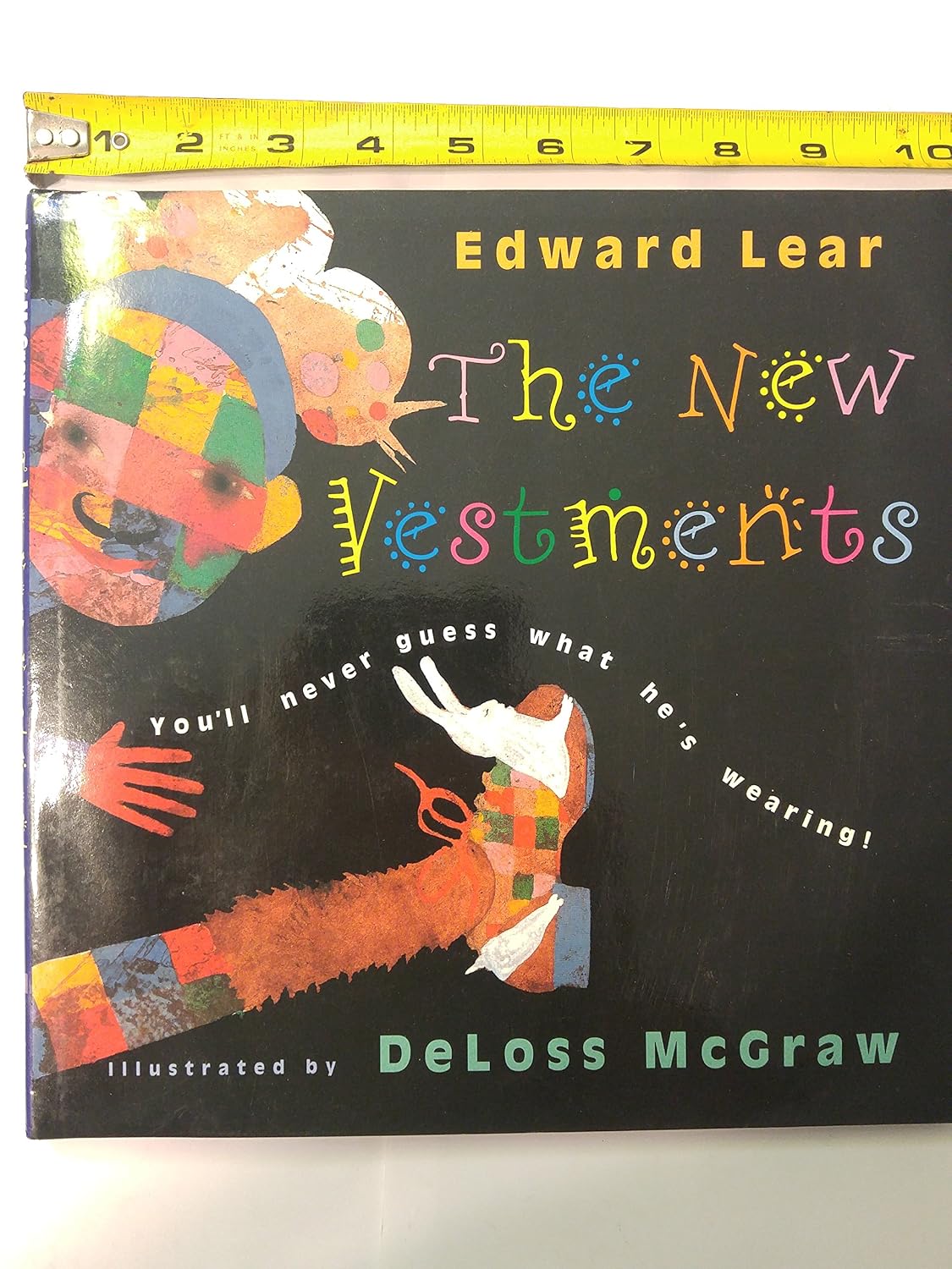 The New Vestments: Lear, Edward, McGraw, Deloss: 9780671500894: Amazon ...