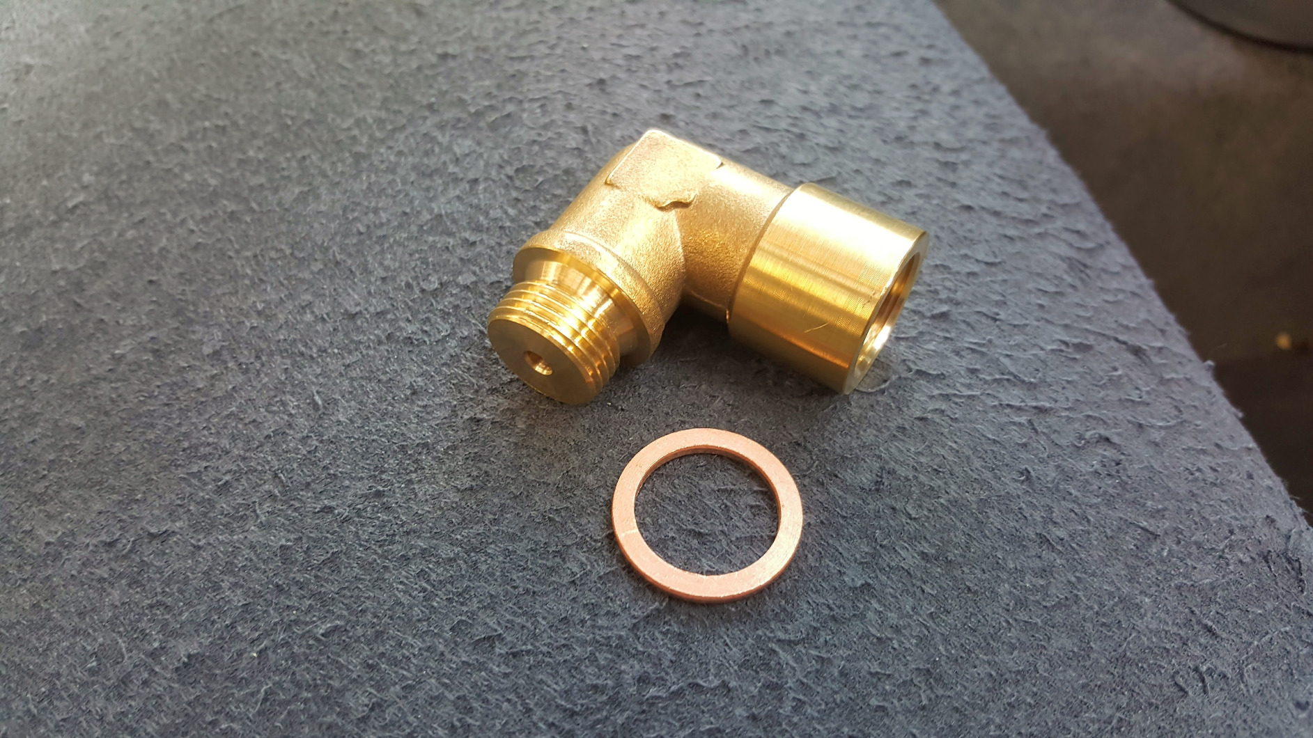 Create idea Car Oxygen Sensor Extender O2 90 Degree Angled Bung ...