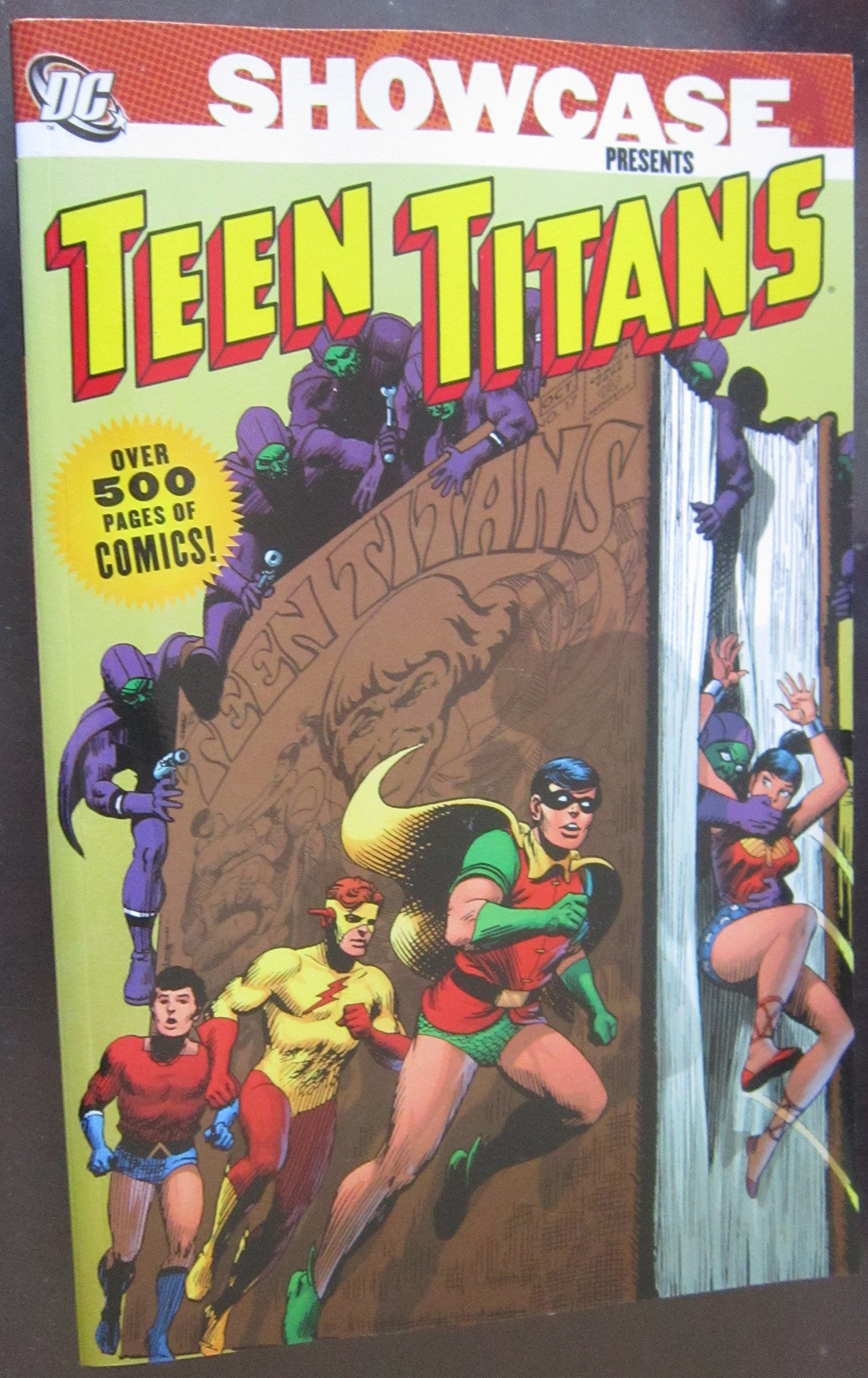Amazon.com: Teen Titans 1: 9781401207885: Haney, Bob, Wolfman, Marv ...