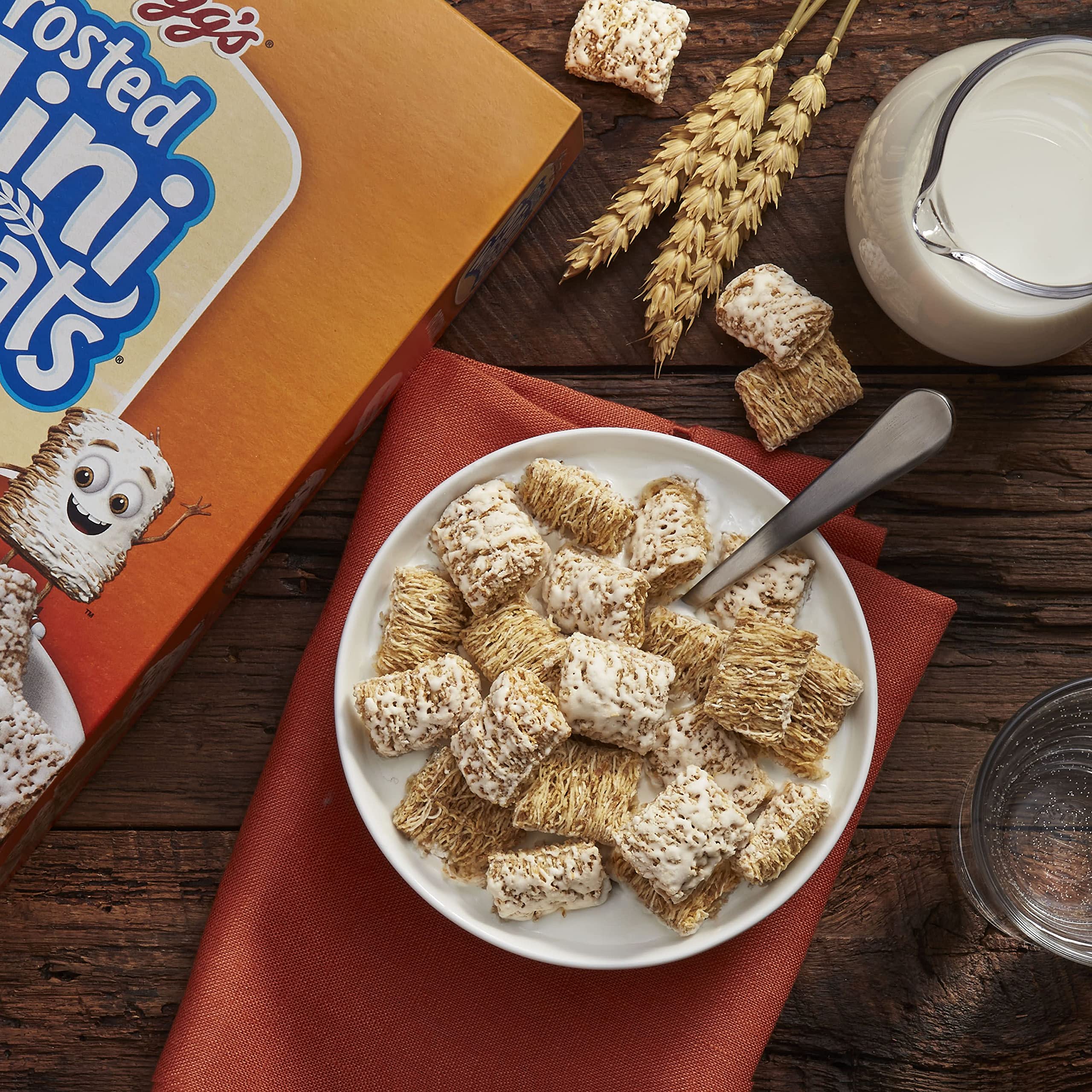 Kellogg's Frosted Mini-Wheats Breakfast Cereal, High Fiber Cereal, Kids ...