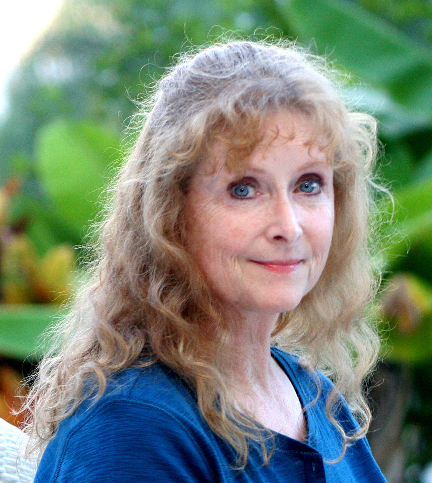 Amazon.com: Annie Kelley: books, biography, latest update