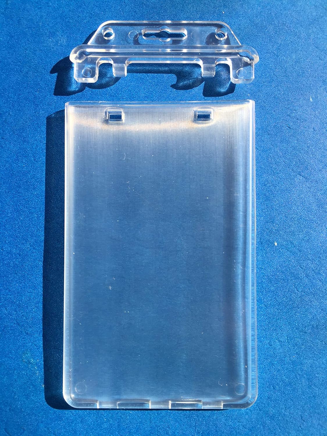 Amazon.com : TradeExpress Clear Vertical Permanent Locking Plastic Card ...