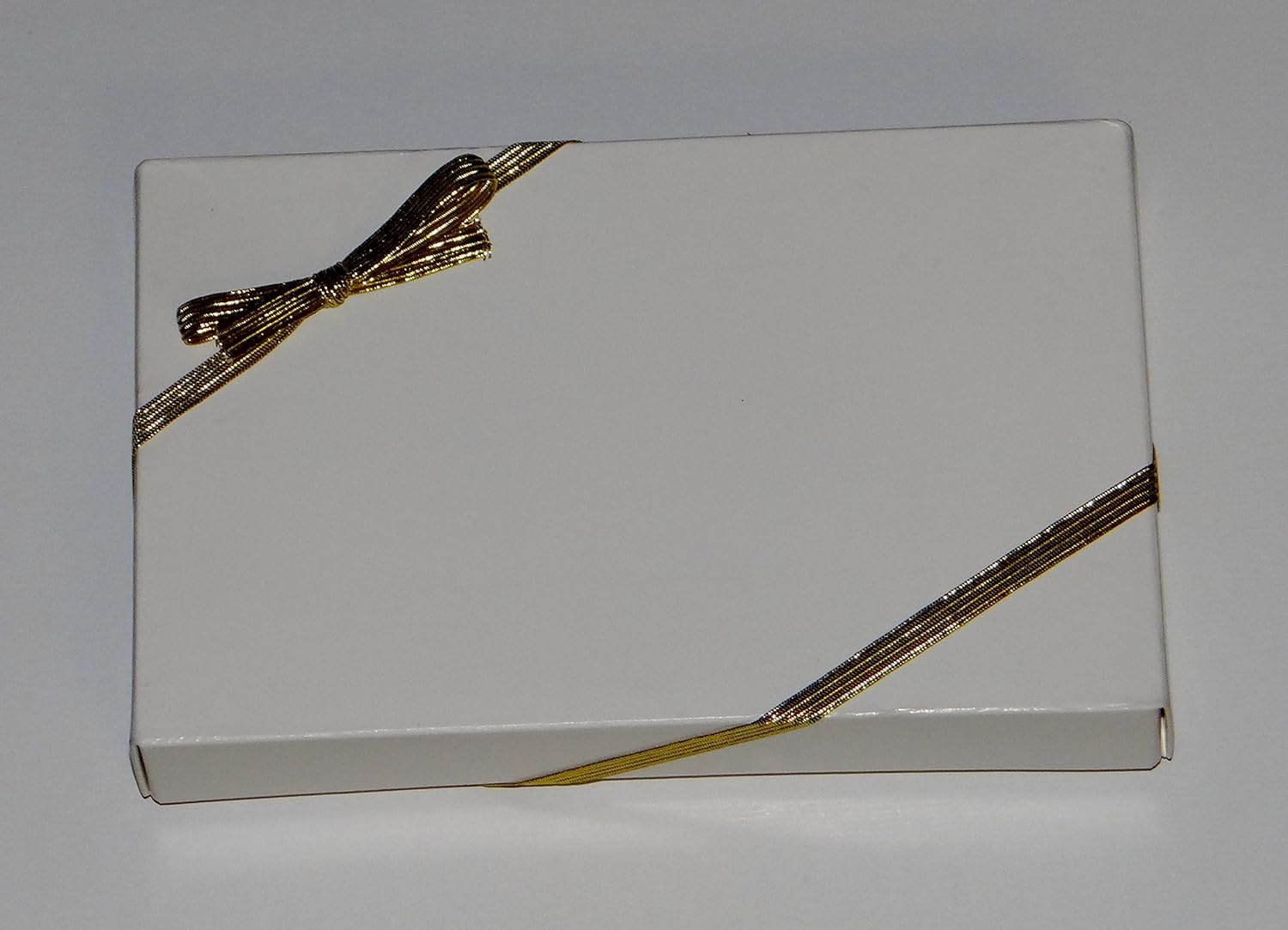 Amazon.com: 1/4" Wide 16" Gold Stretch Loops 50ct for All 1/2 lb. & 1 ...