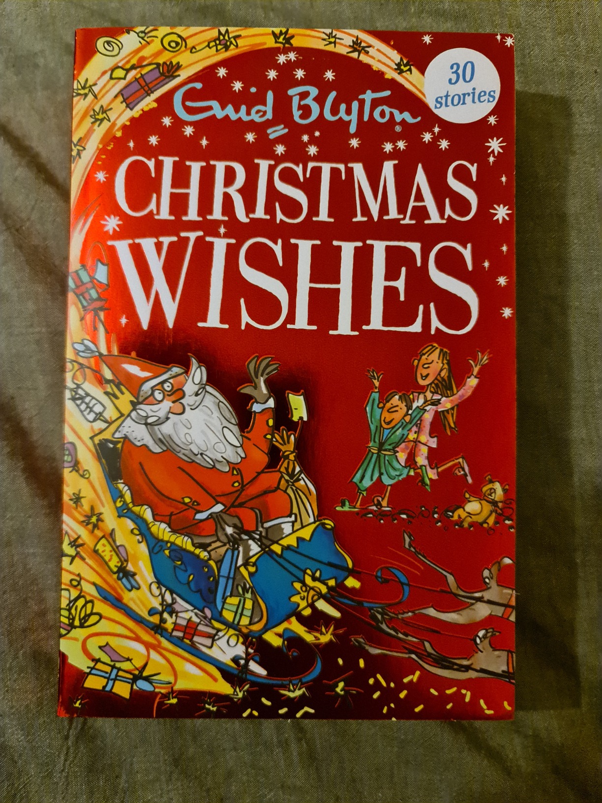 Christmas Wishes: Contains 30 classic tales (Bumper Short Story ...
