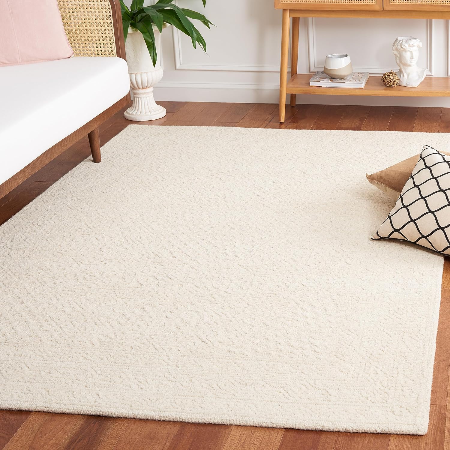 Amazon.com: SAFAVIEH Textural Collection Area Rug - 5' x 8', Ivory ...