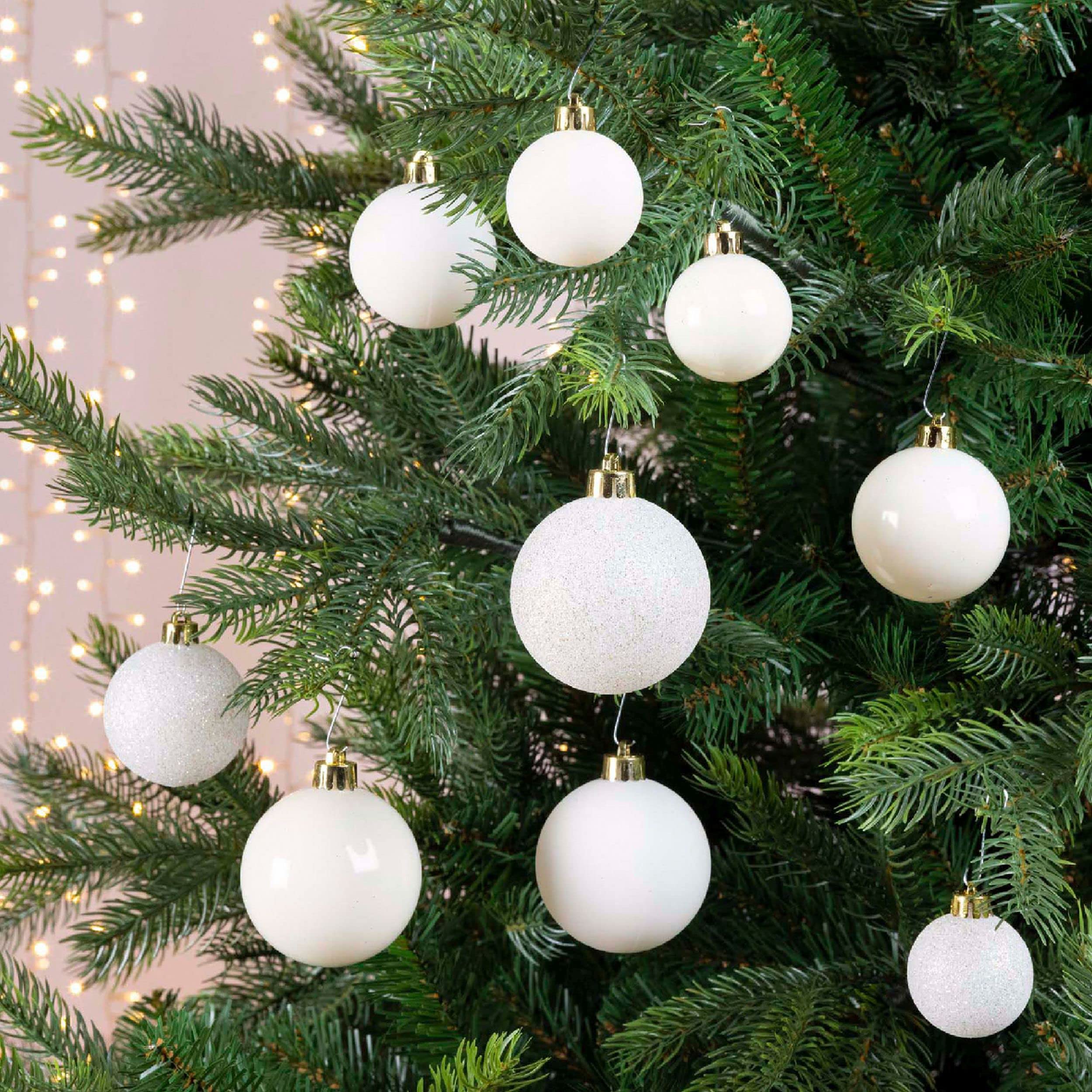 Pack Of 30 Winter White Christmas Tree Baubles White Shatterproof Tree ...