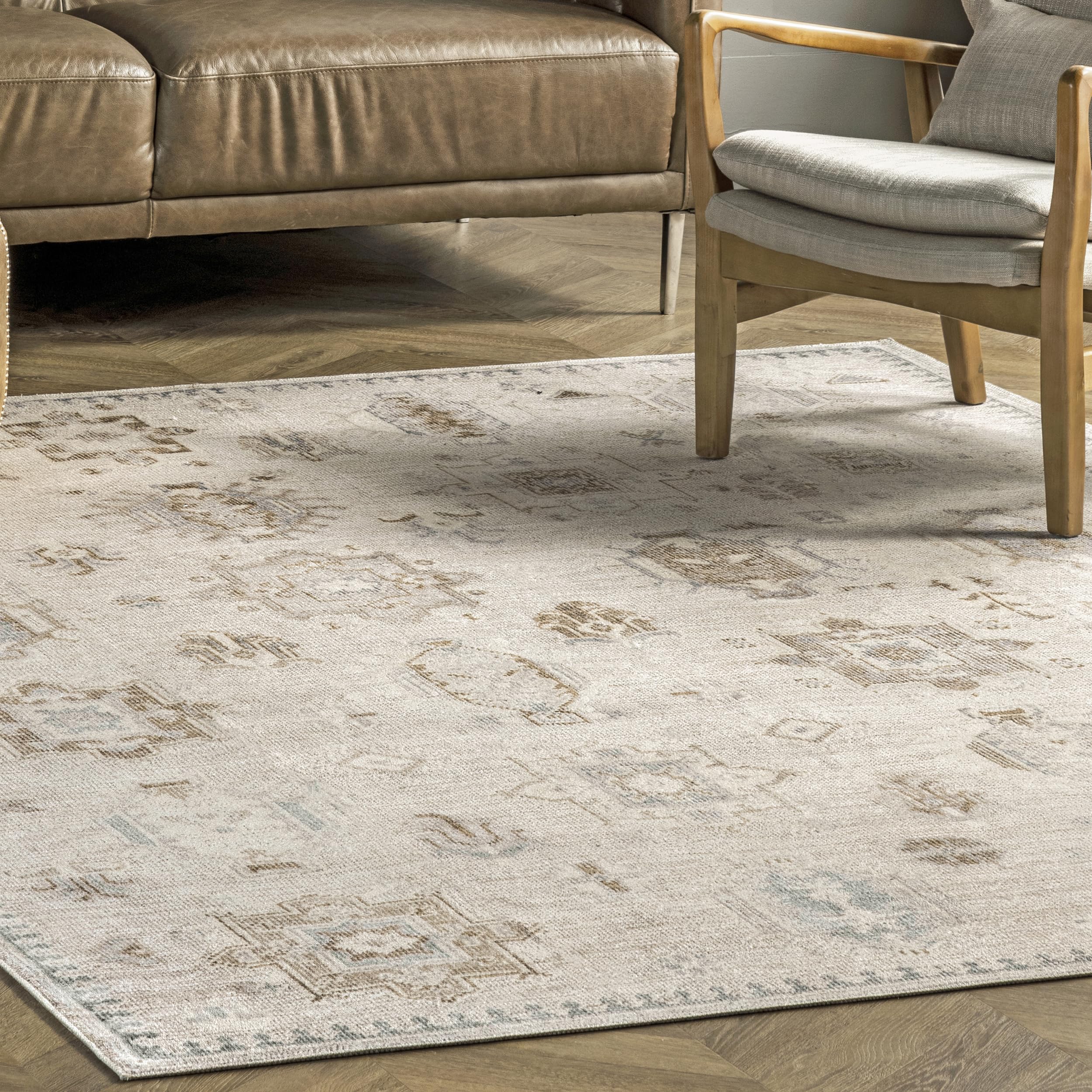 nuLOOM Krystin Distressed Machine Washable Area Rug, 8' Round, Beige