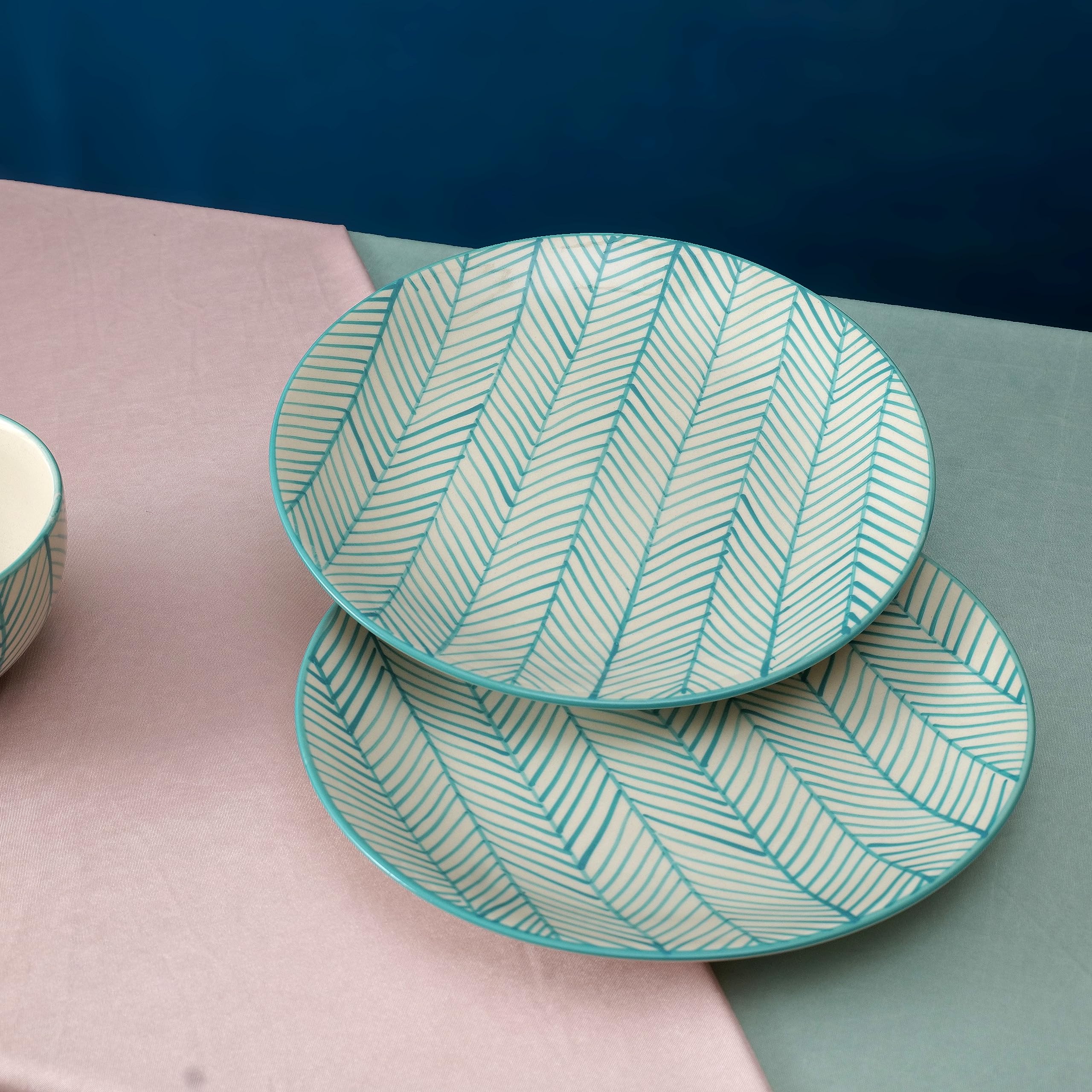 Buy ARTYSTA 'Green Stripe' White & Green Glossy Ceramic Dinner Plates ...