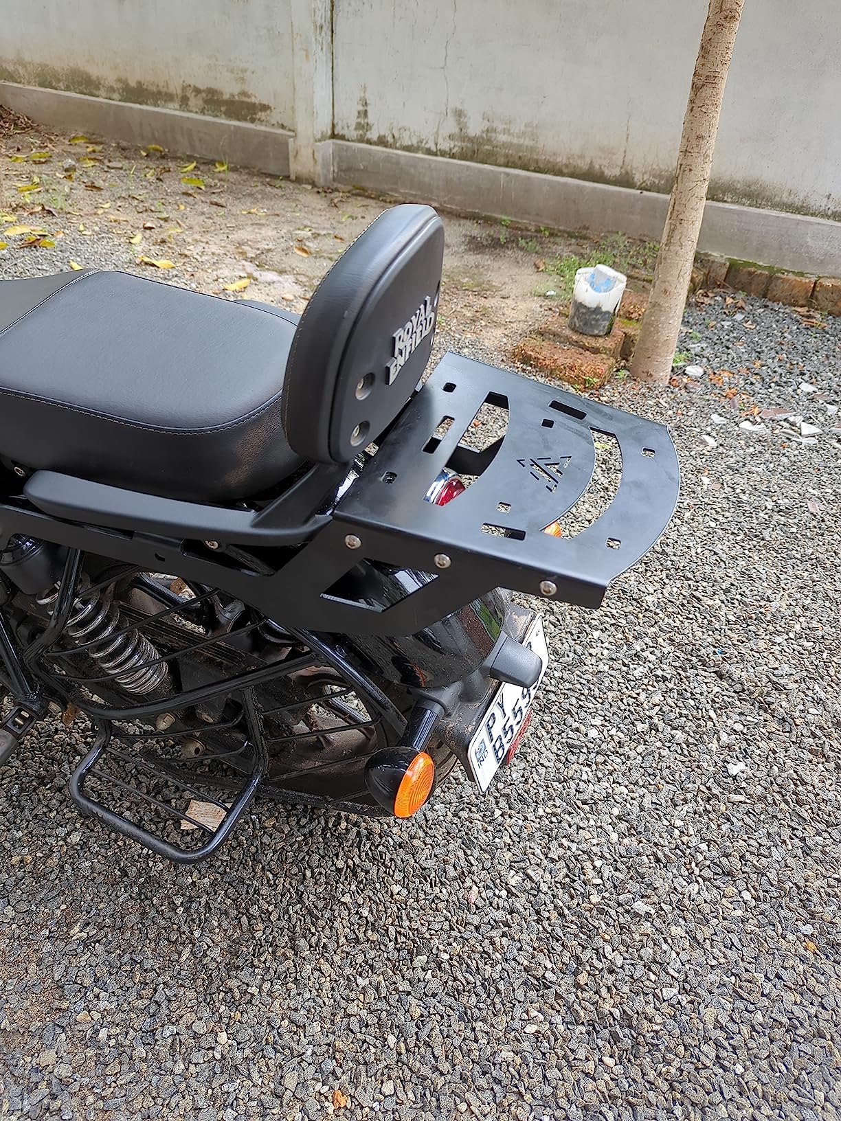 Luggage Carrier for Meteor 350,with Backrest Extender : Amazon.in: Car ...