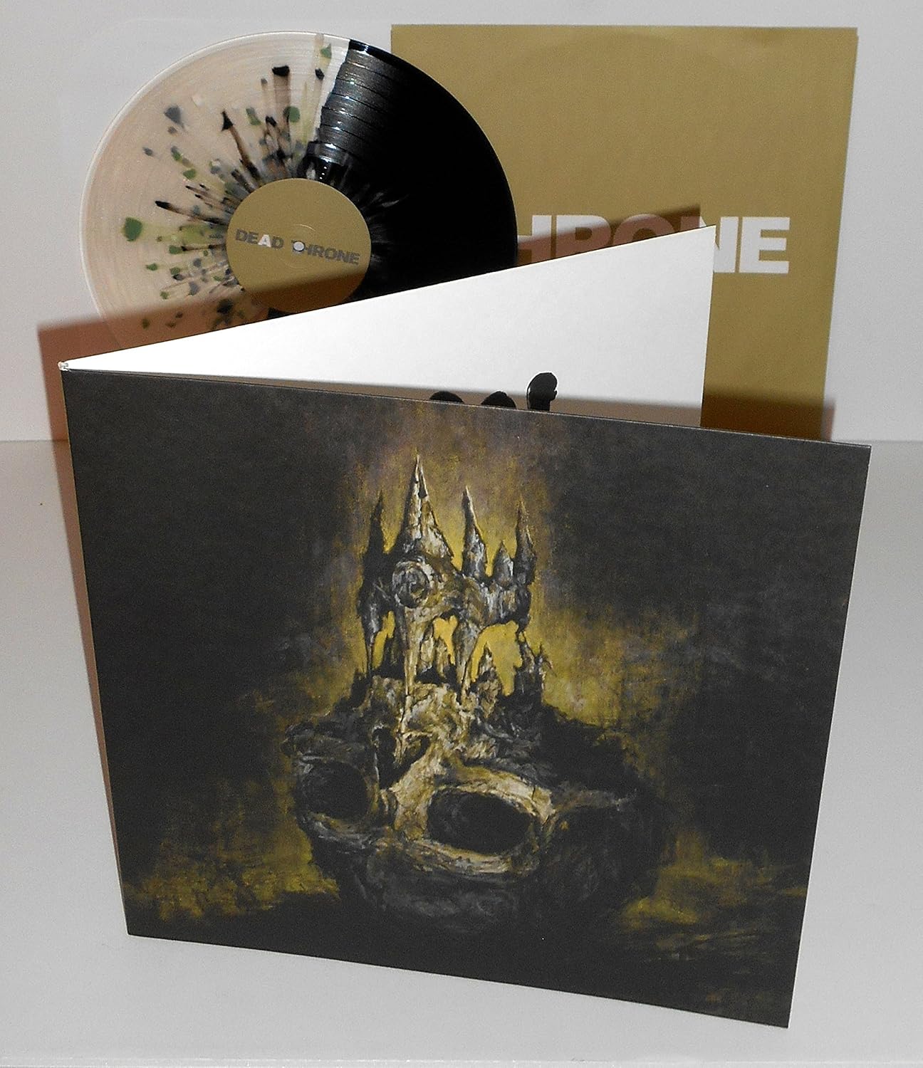 Dead Throne (Lp): Devil Wears Prada, The: Amazon.ca: Music