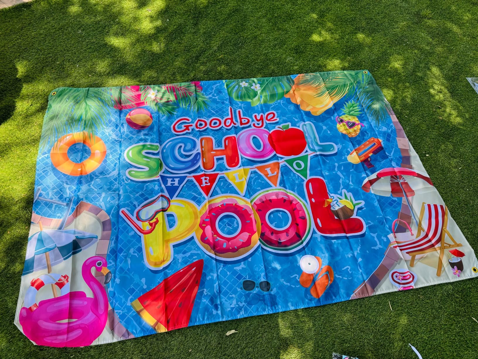 Amazon.com : Arosche End of School Year Banner 72" x 48" Decorations ...