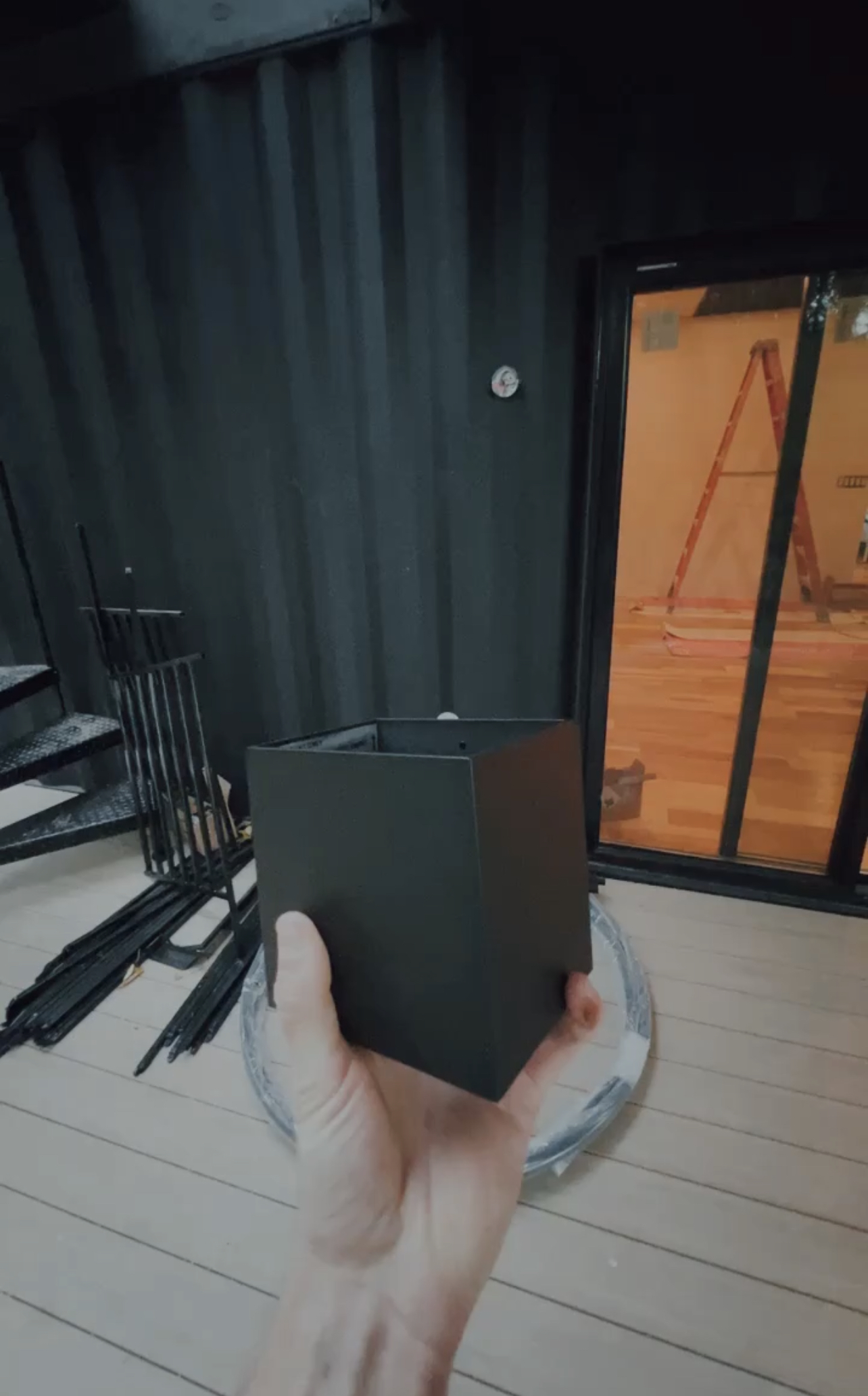 The Pacific Bin - Devon Loerop's Amazon Page