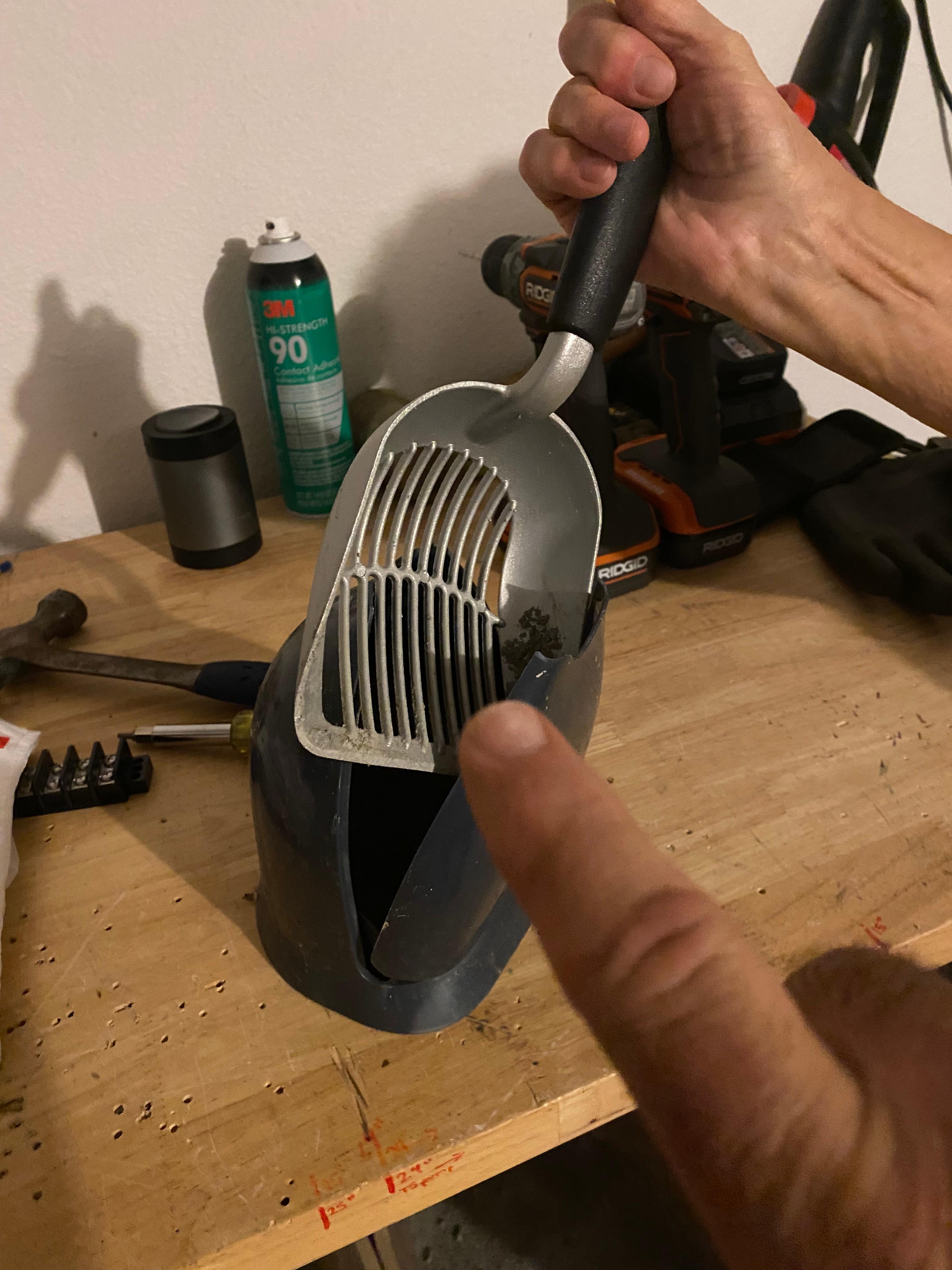 Watch HONEST REVIEW-PETMATE Scoop N Hide Deep Cat Litter Scoop on Amazon Live