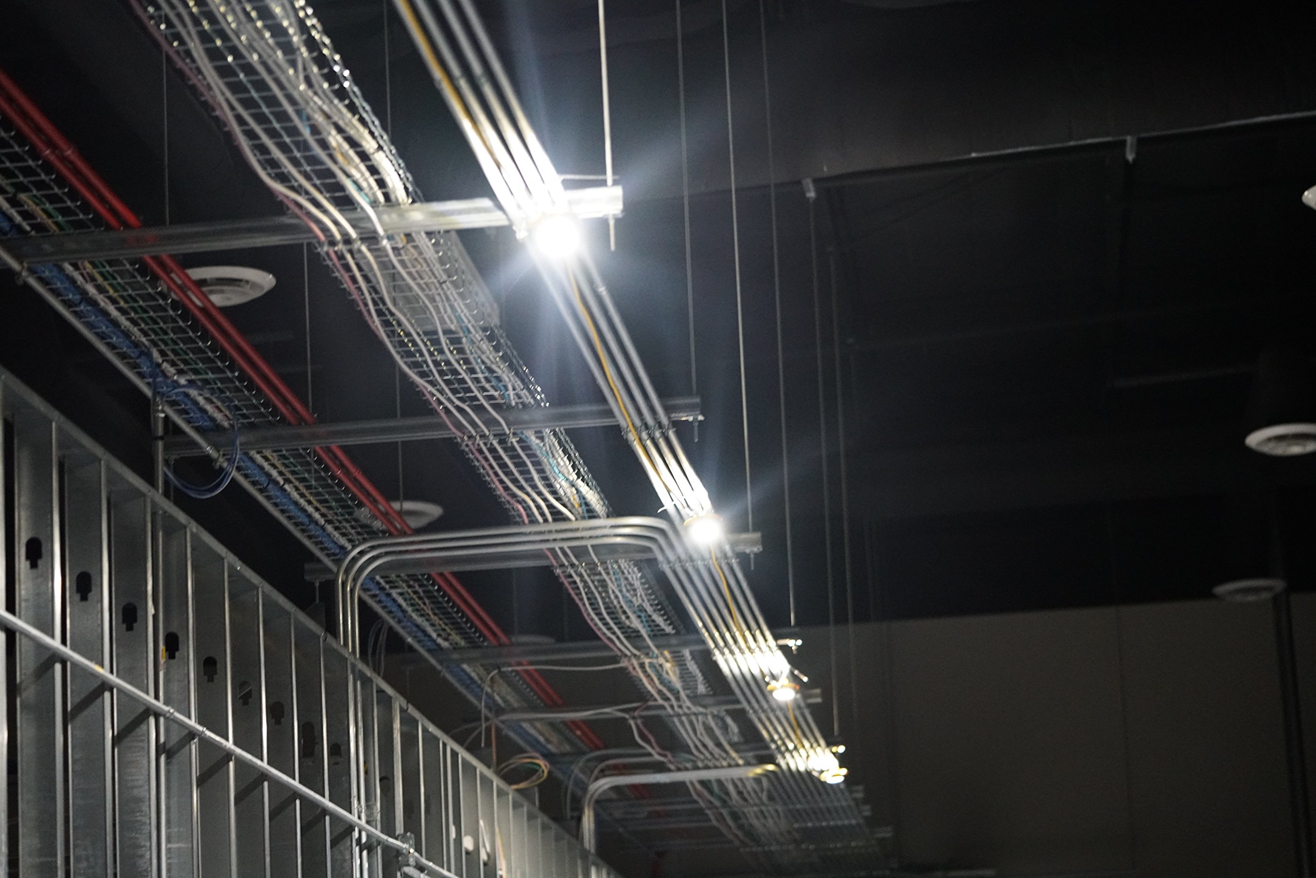 Southwire 7165SW LED String Lights, 100 Feet, Foot, Yellow