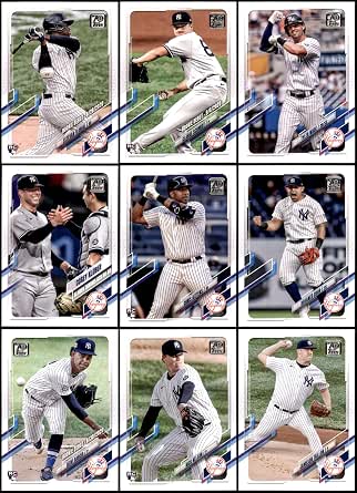 Amazon.com: 2021 Topps Update New York Yankees Team Set New York ...