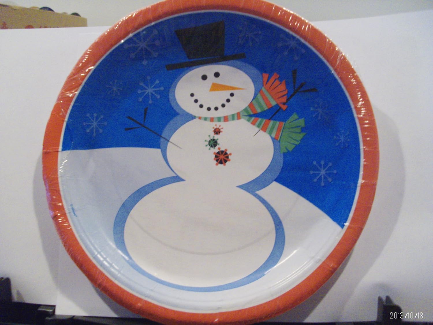 Amazon.com: Lively Snowman 9" Party Plates 8 Count : Home & Kitchen