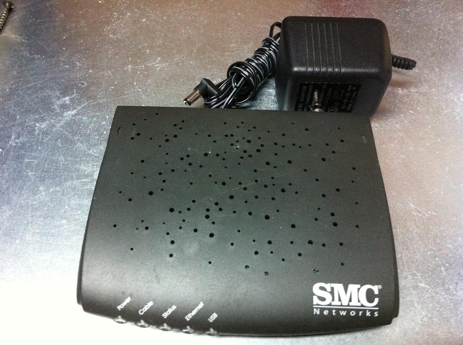 Amazon.com: SMC EZ Connect DOCSIS 2.0 Compliant External Cable Modem ...