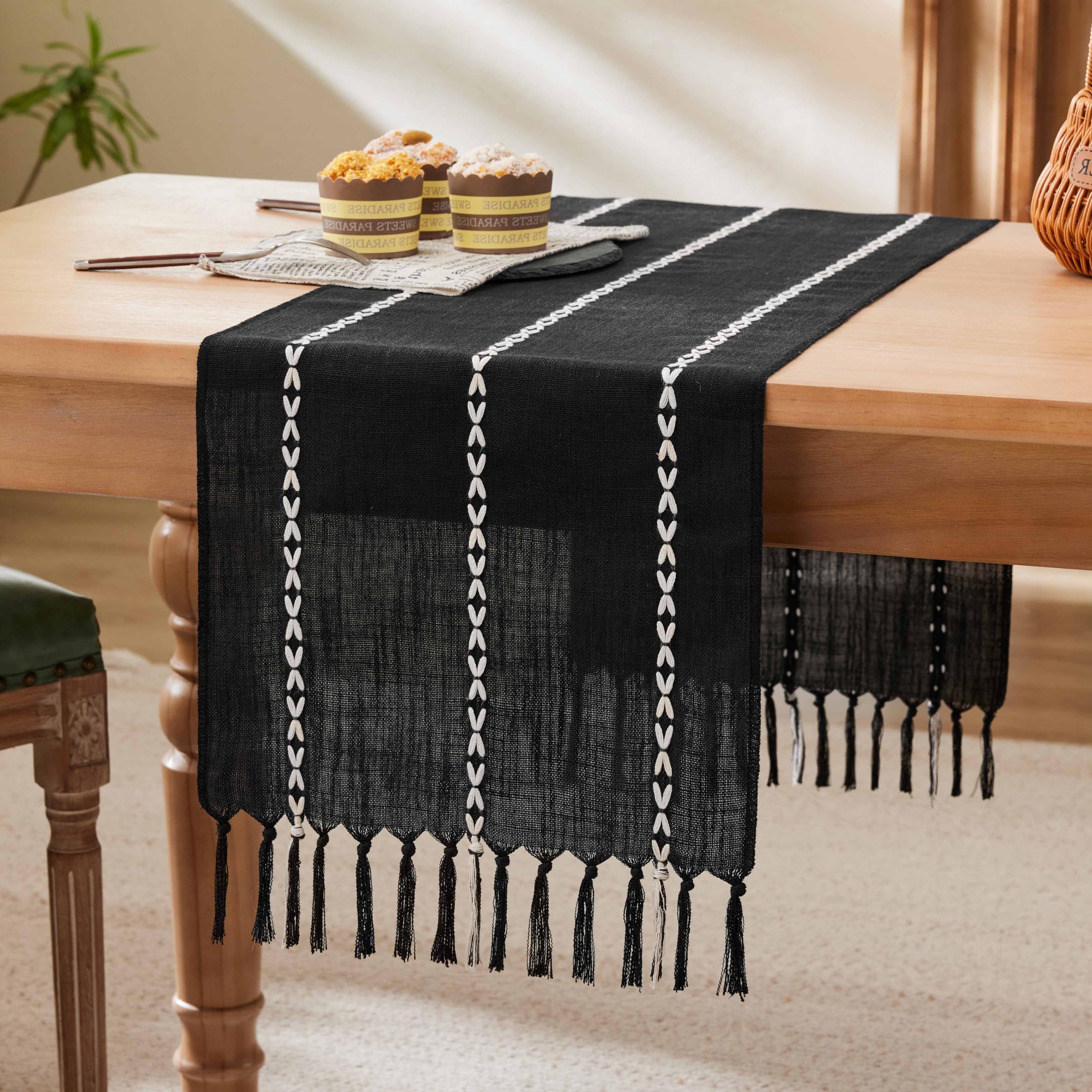 Amazon.com: YZJZEDS Braided Farmhouse Table Runner,Braided Black 13x36 ...