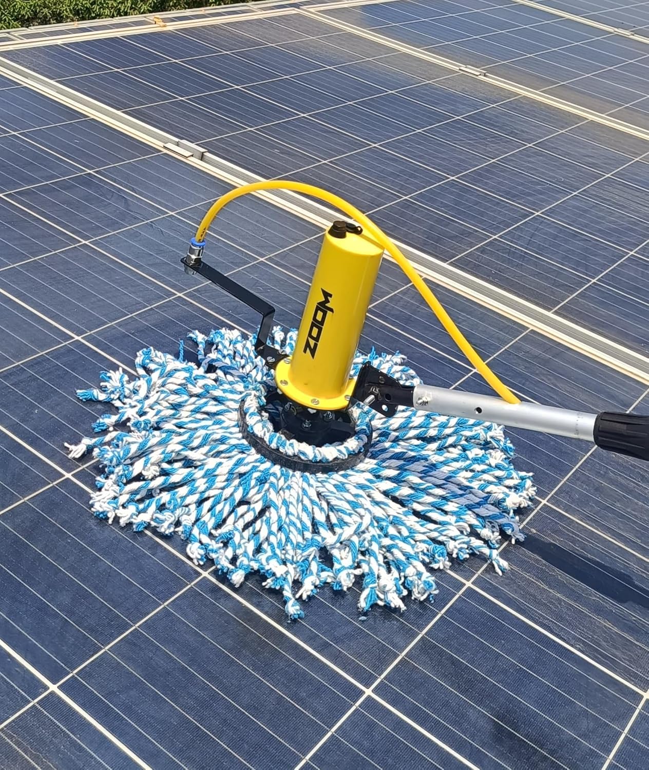 ZOOM SOLAR Motorized Solar Panel Dry Cleaning Machine (Without Battery ...