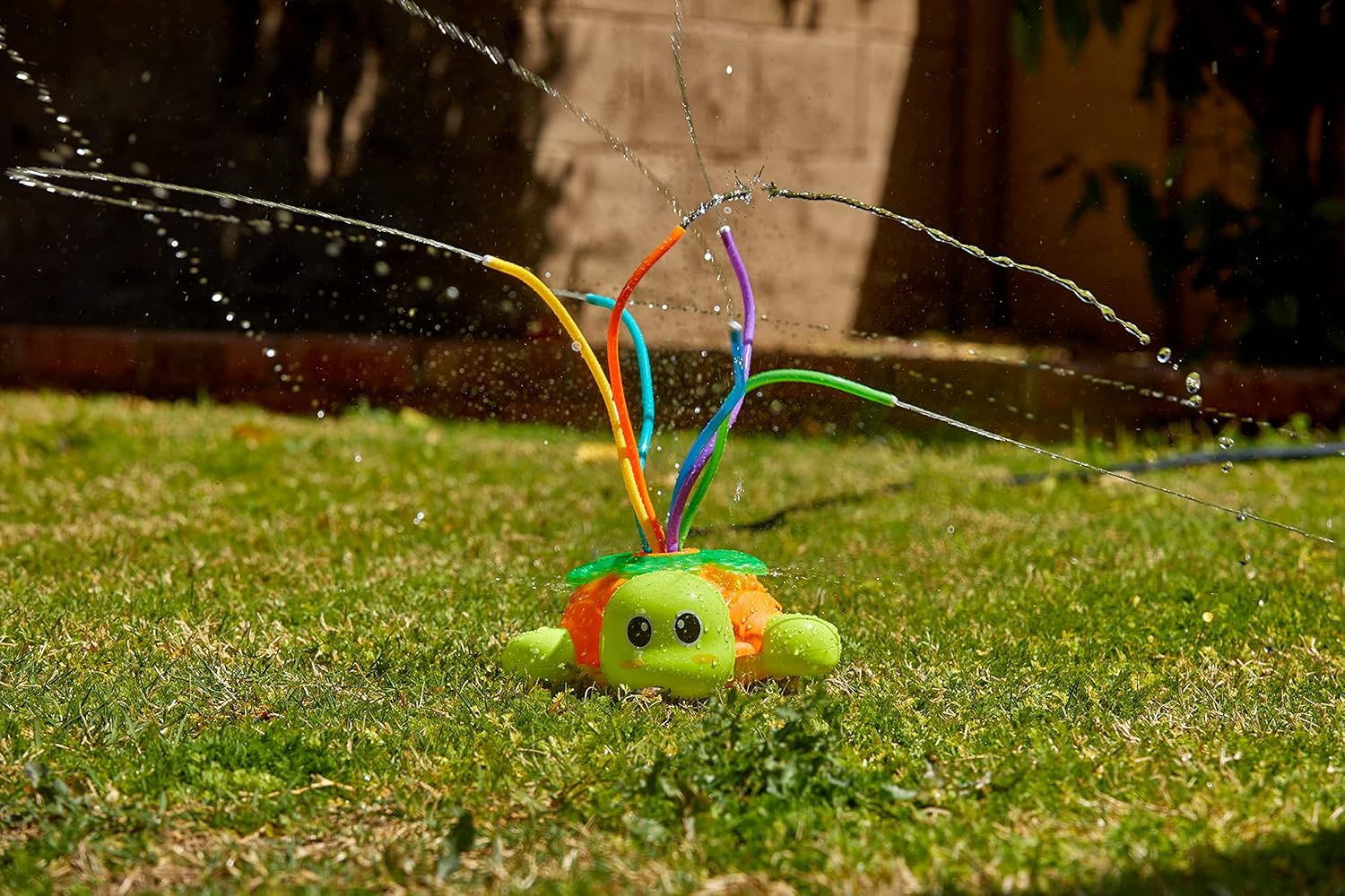 Water Sprinkler for Kids Turtle Spray Sprinkler with Wiggle Tubes, Kids ...