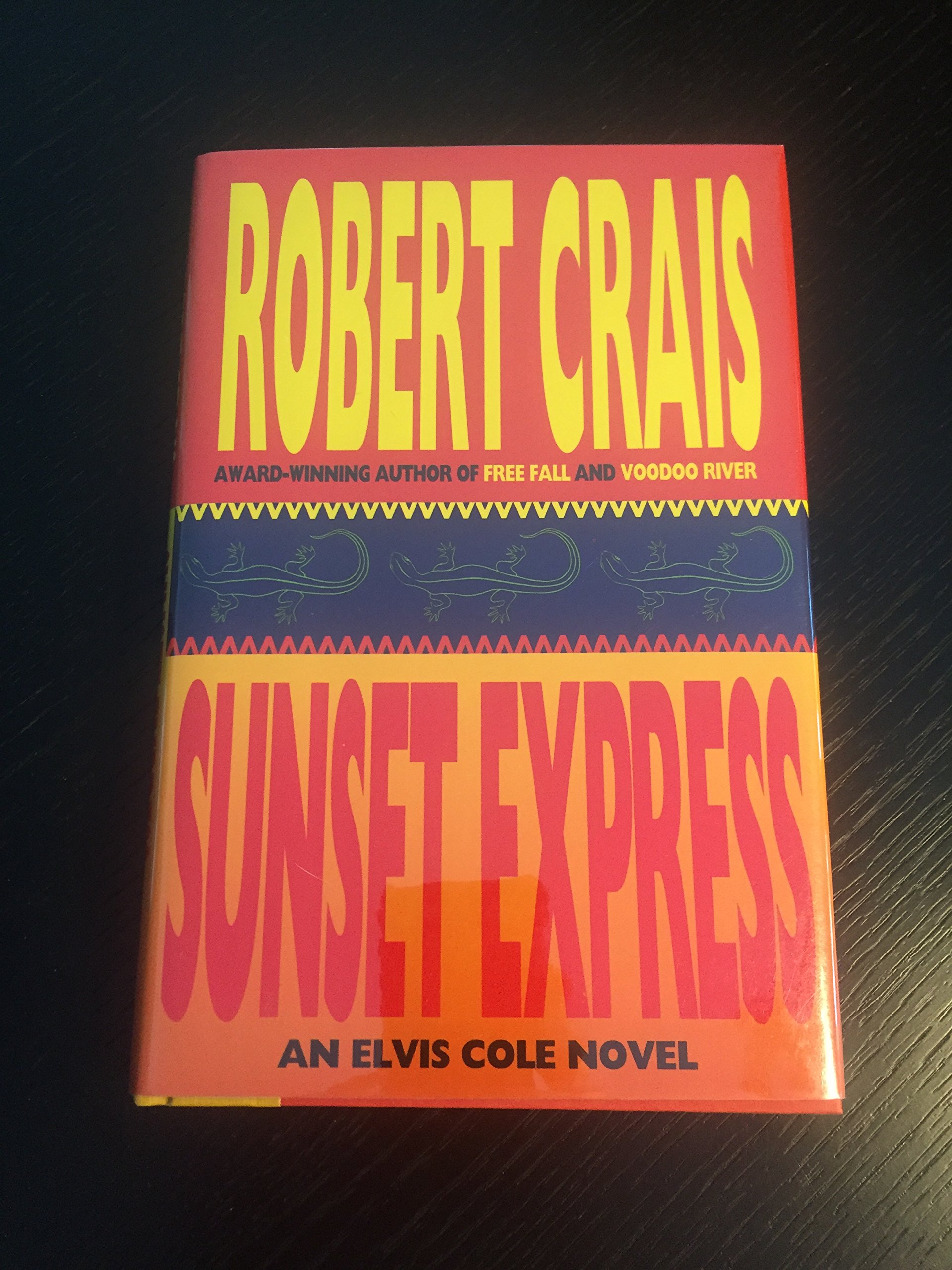 Sunset Express: Crais, Robert: 9780786860968: Amazon.com: Books