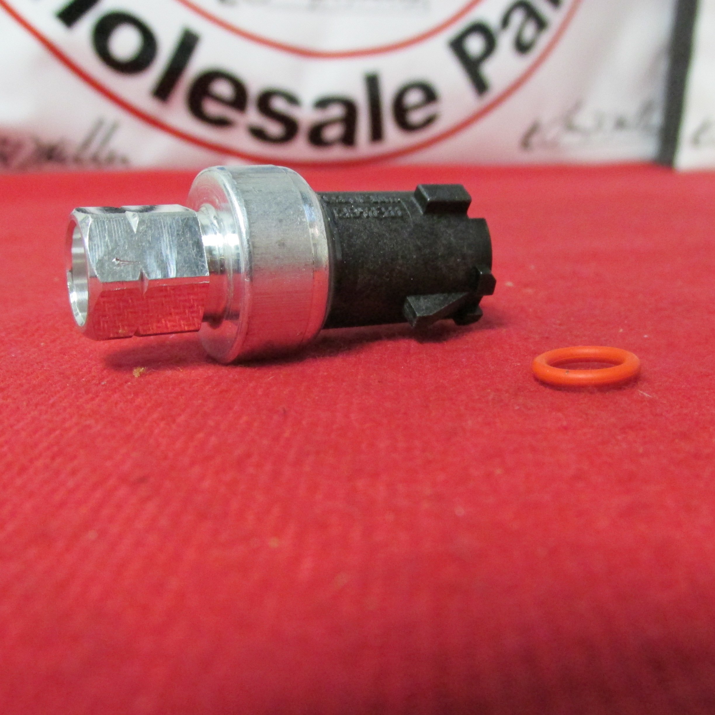 Amazon.com: Mopar Performance 5174039AB MOPAR Valve A/c Pressure ...