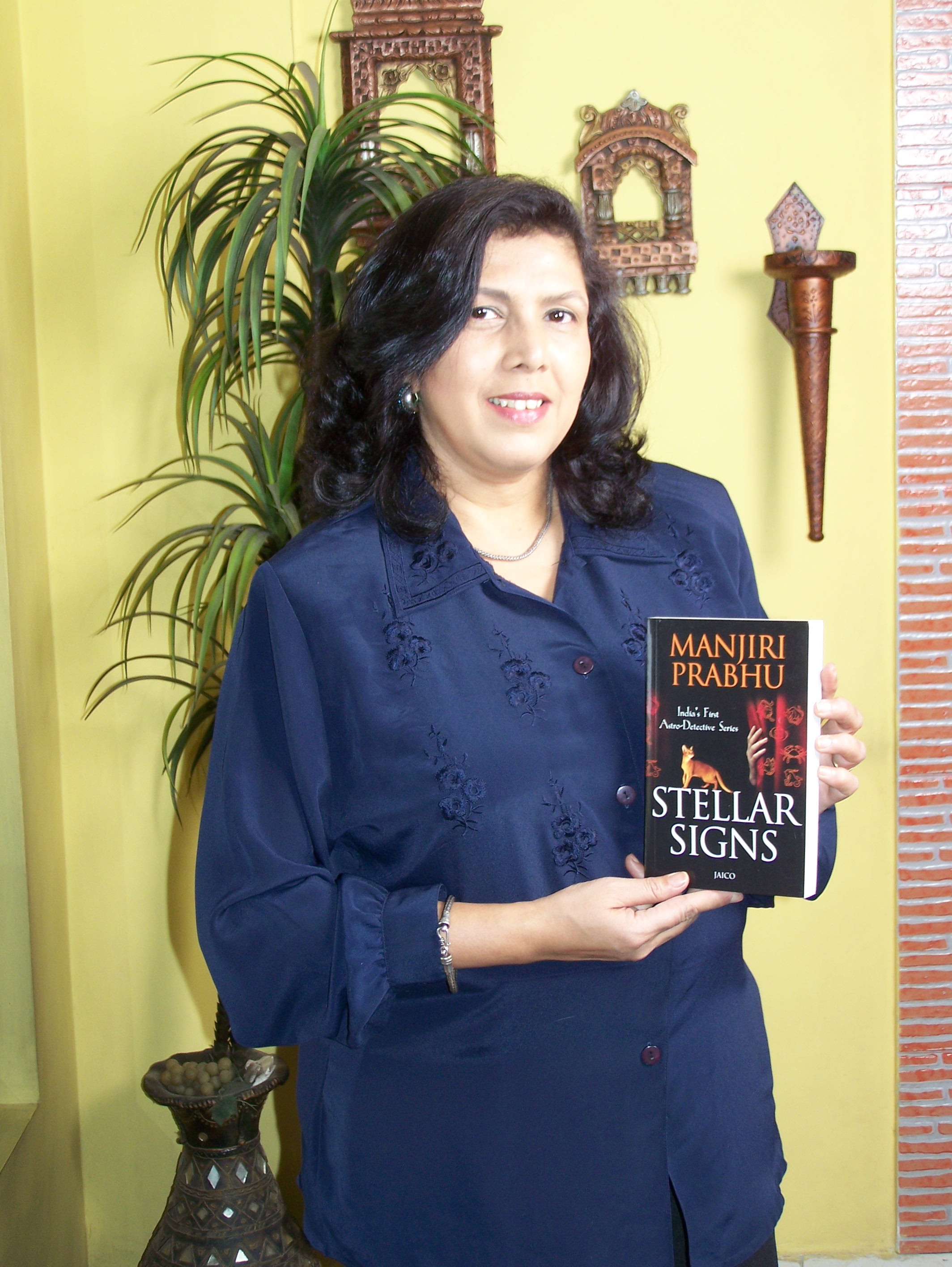 Amazon.co.uk: Manjiri Prabhu: books, biography, latest update