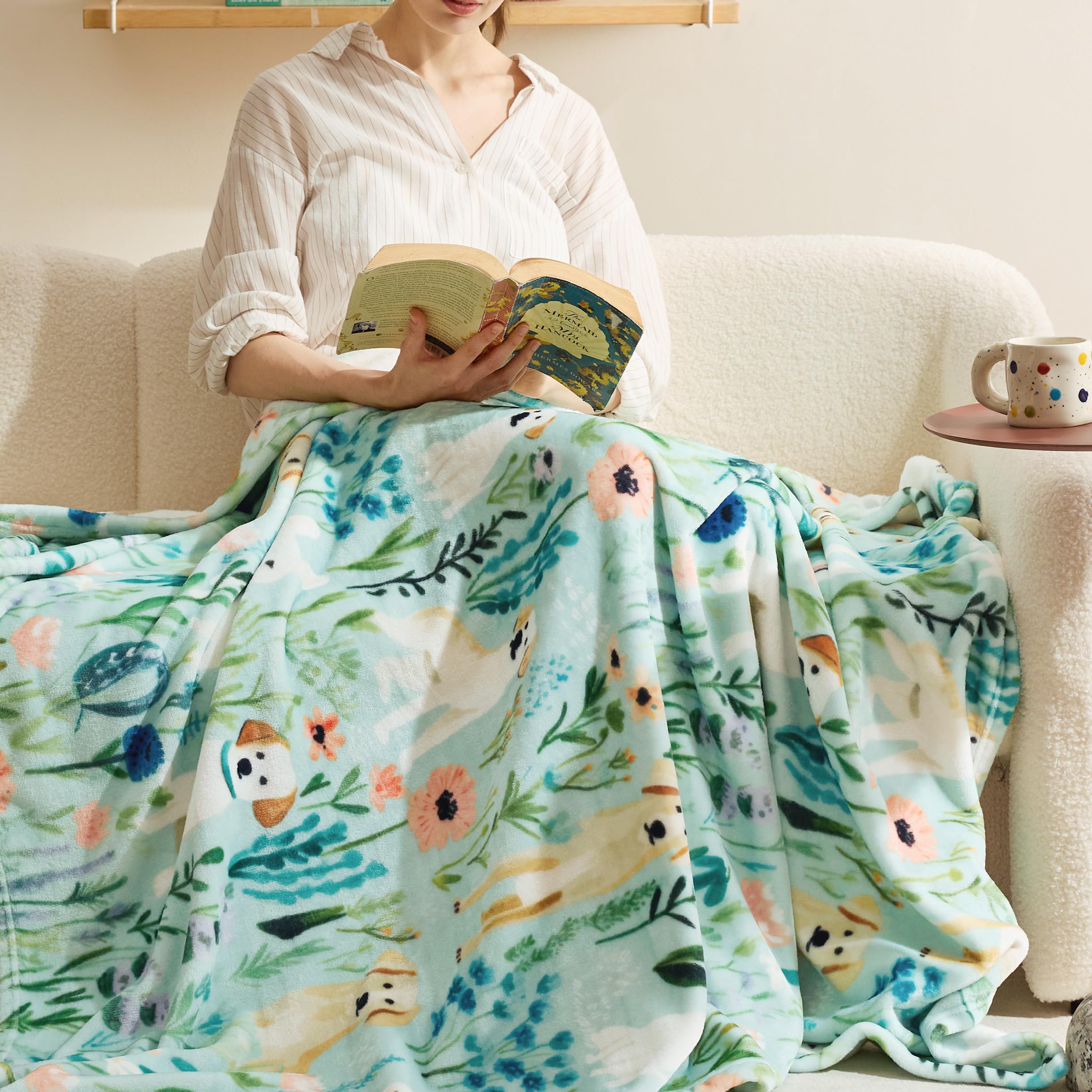 Amazon.com: Bedsure Dog Throw Blanket - Aesthetic Vintage Cute Fleece ...