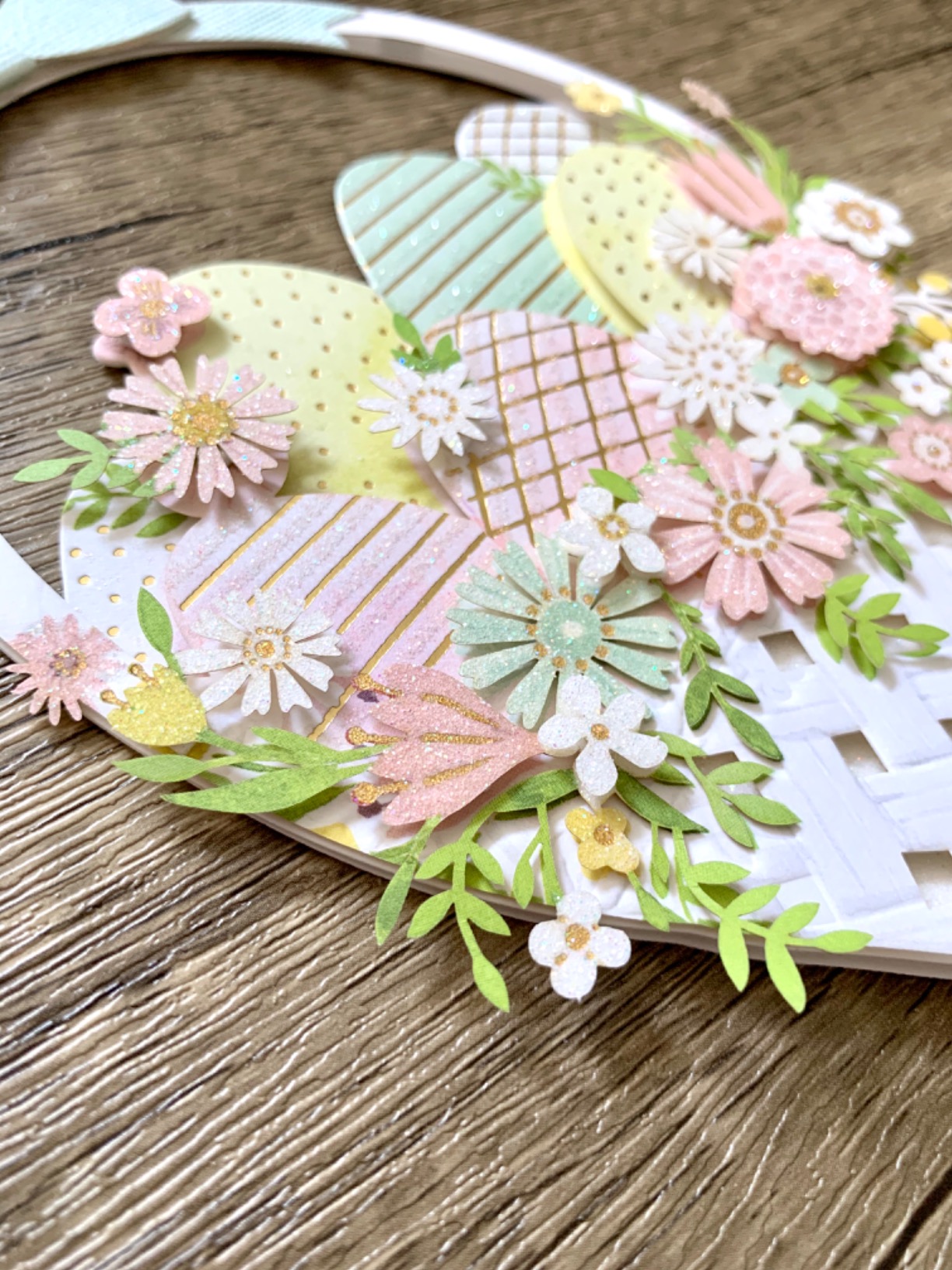 Amazon.com : Hallmark Signature Easter Card (Happiness of Spring ...