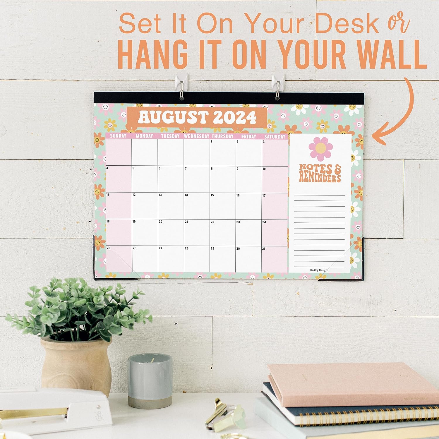 Hadley Designs Retro Large Desk Calendar 2024-2025 - البحرين | Ubuy