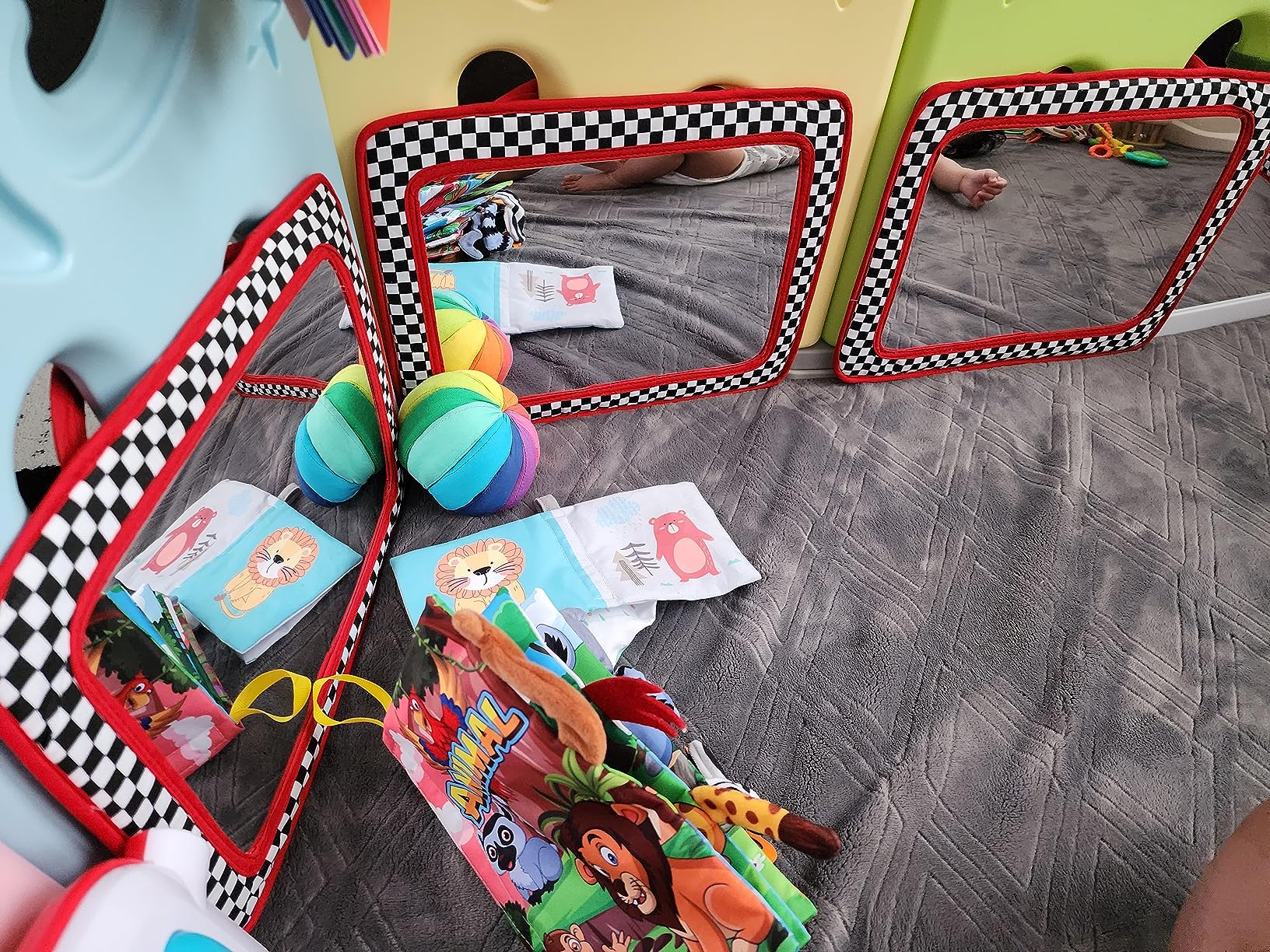 Amazon.com: Genius Baby Toys Baby Mirror for Crib - Reversible Mirror ...