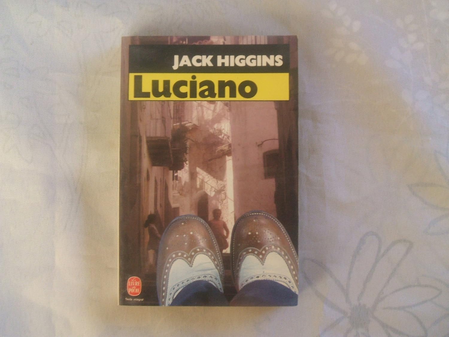 Luciano's Luck: Jack Higgins, Françoise Casaril: 9782218739187: Amazon ...